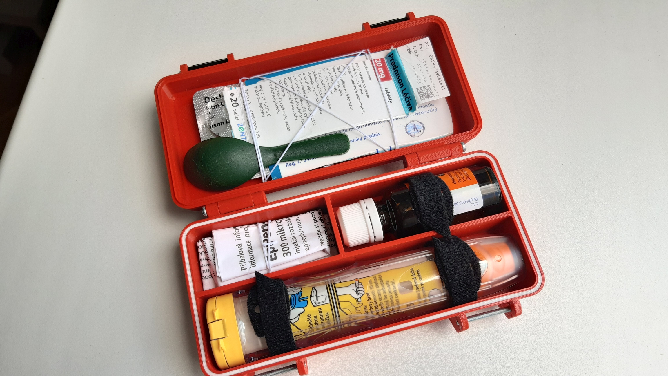 Rugged emergency medication box por Kamil.Fogl | Descargar modelo STL ...