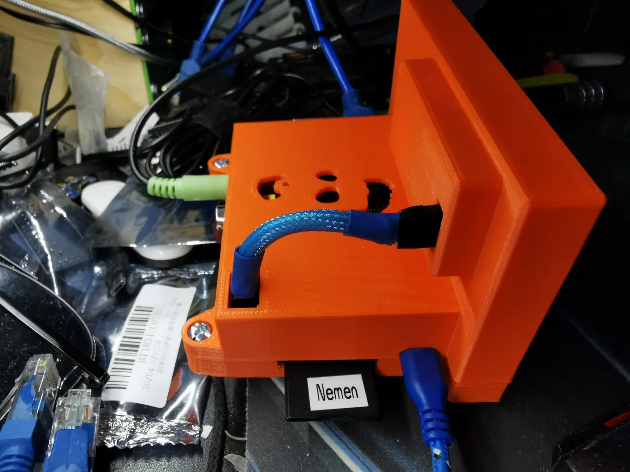 Raspberry Pi case with LCD mount by diadzine | Download free STL model ...