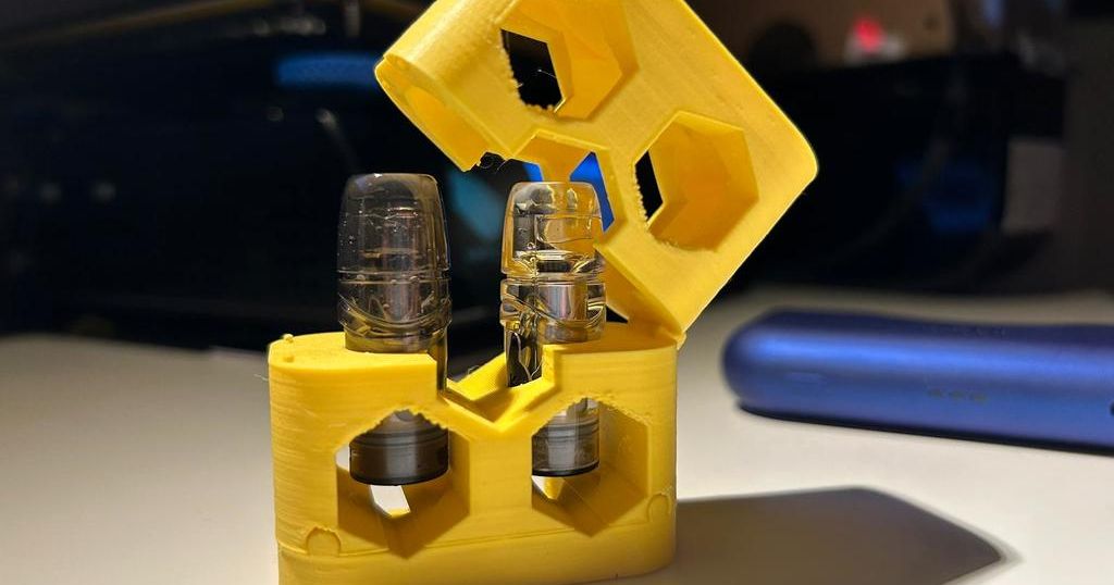 KIWI e-cigarette holder by monzo | Download free STL model | Printables.com