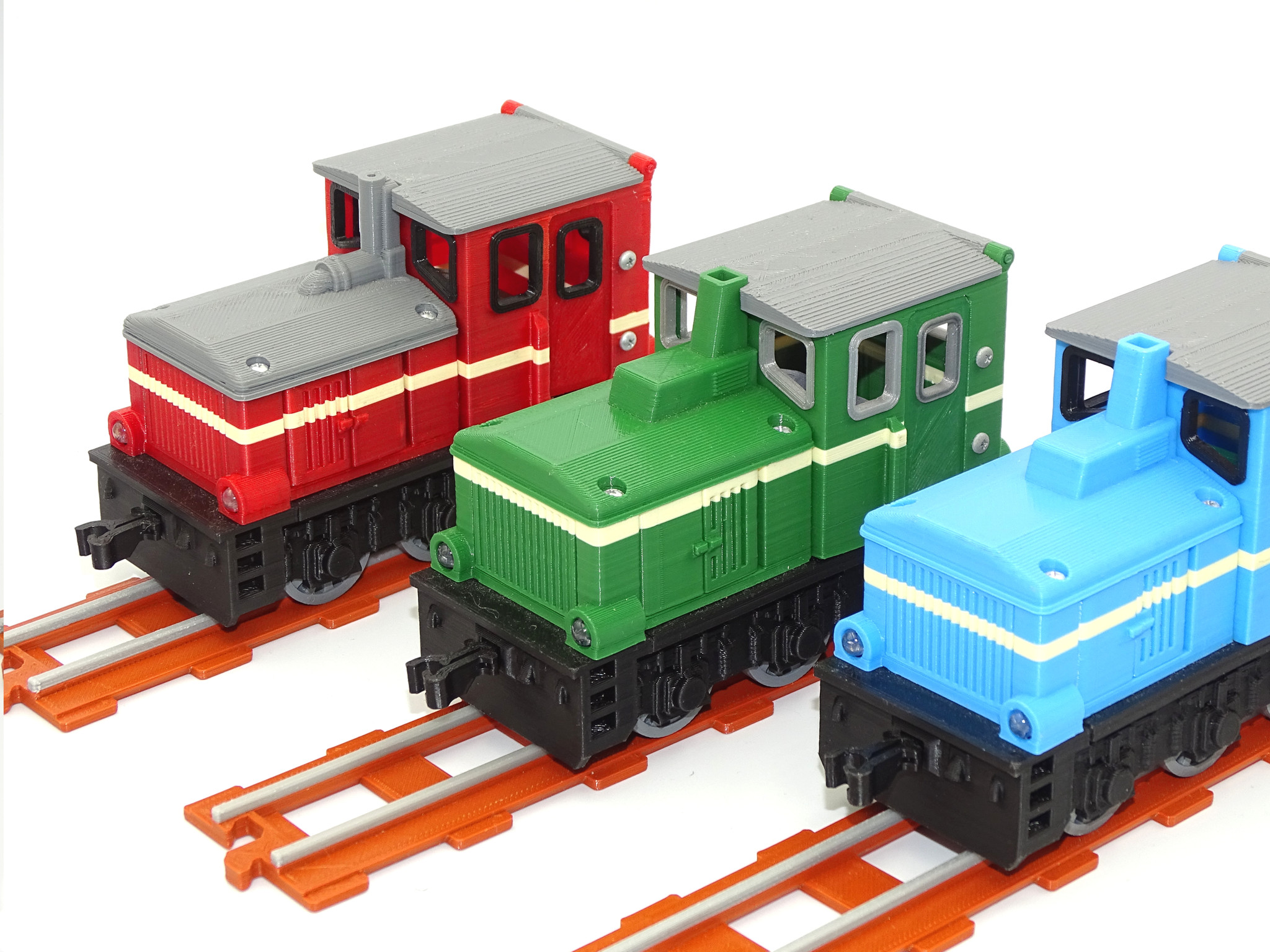 Small diesel locomotive with working brakes by Printed-Toys.com ...
