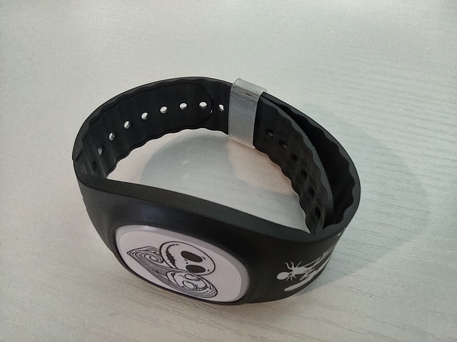 MagicBand+ (Magic Band Plus) Strap Keeper by Tony Ling | Download free ...
