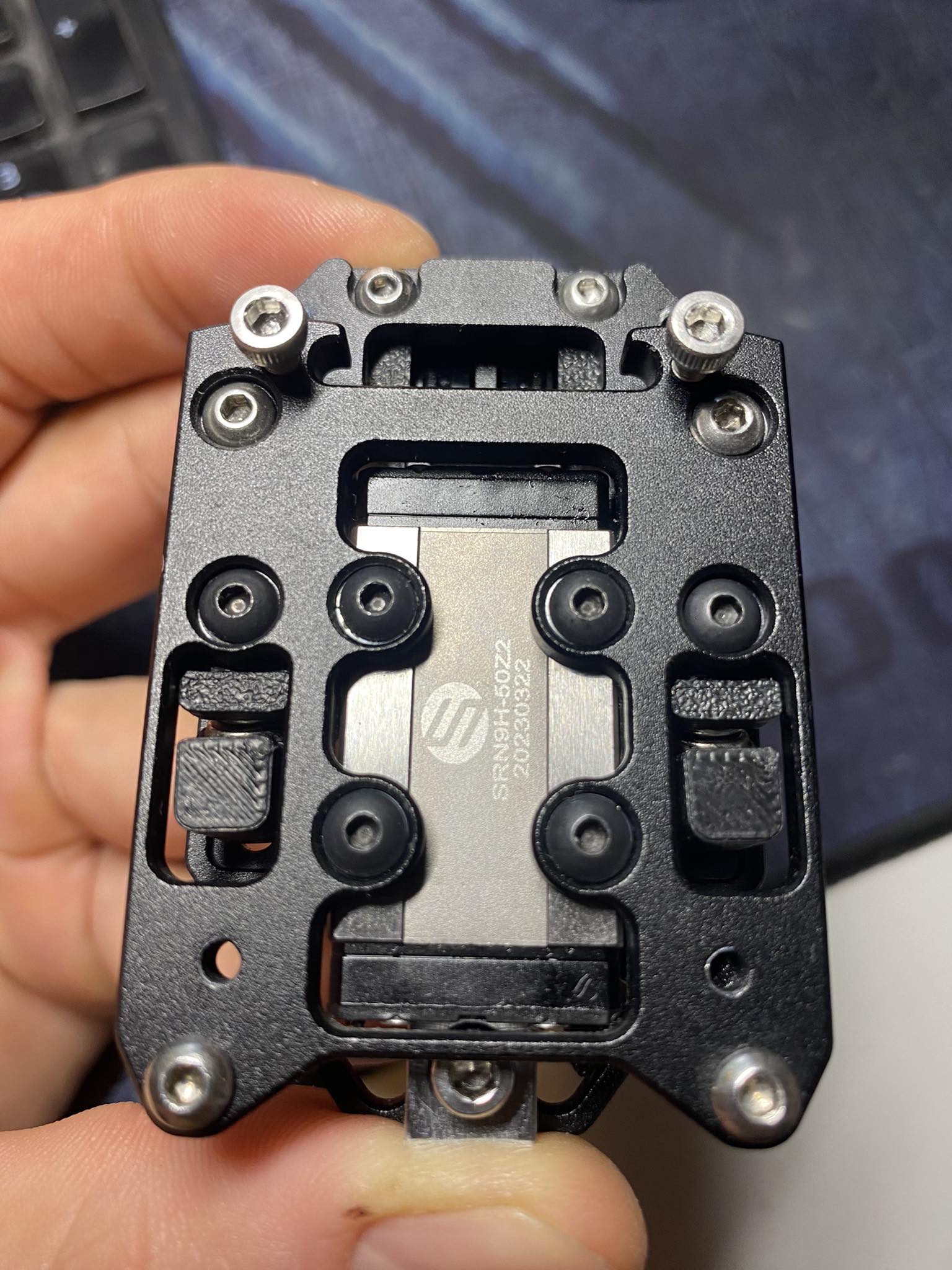 Centered magned holder for CNC Tap by Michsiv | Download free STL model ...