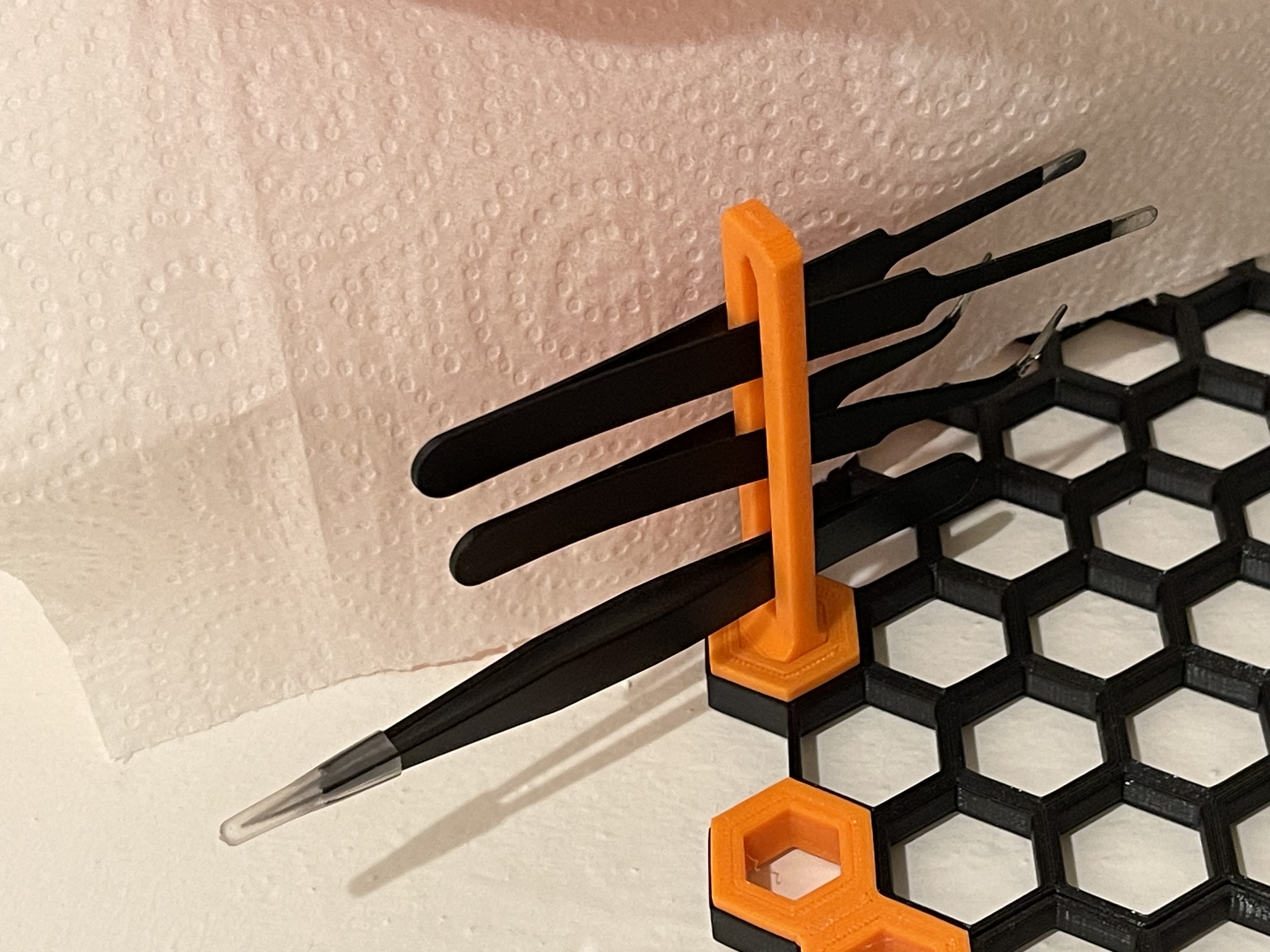 HSW Tweezer Holder - Straight & Angled Version for Honeycomb Storage ...