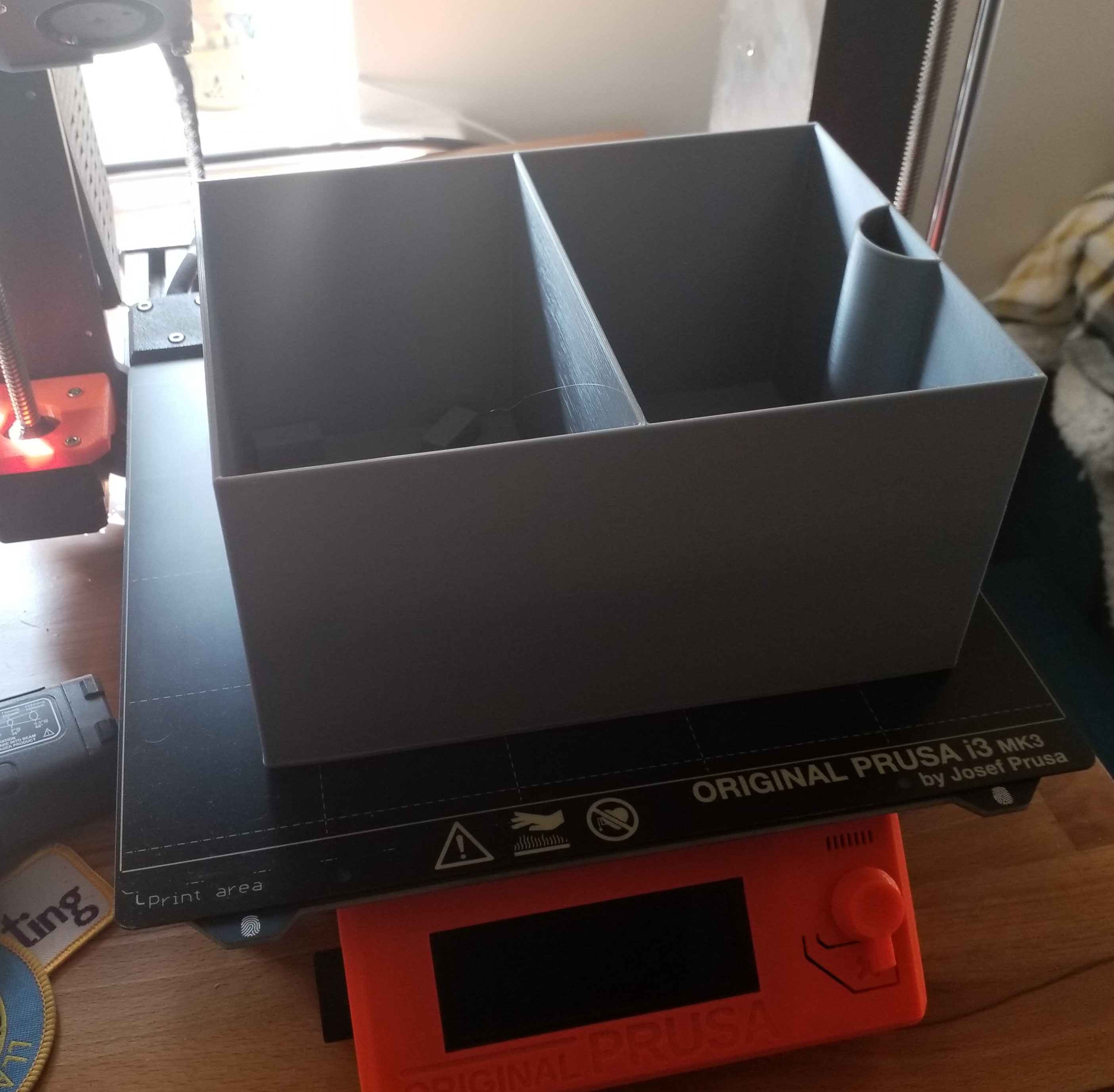 3L self watering herb pot by Faenum | Download free STL model ...