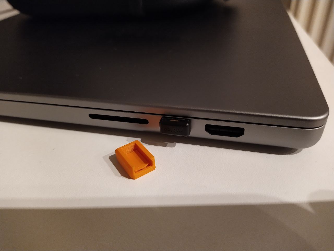 Yubikey 5C Nano sliding cover by Bogdan Savluk | Download free STL ...