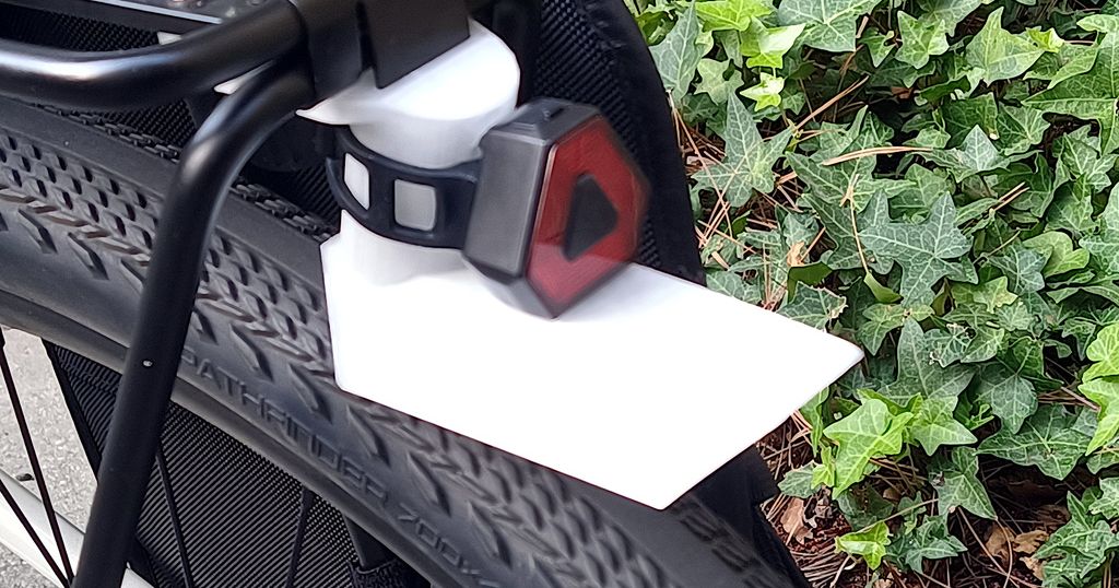 Taillight mount and fender for Delta rear bike rack by Anachronist ...