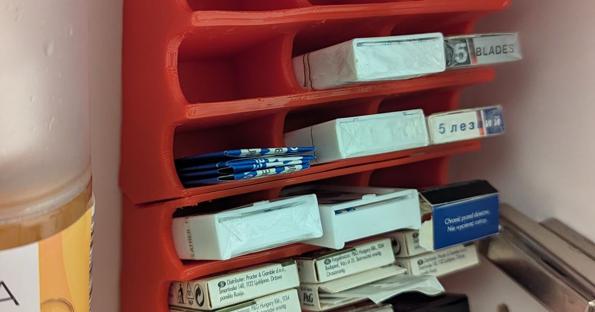 Scaleable, parametrerized, Double-Edge razorblade Holder by ...