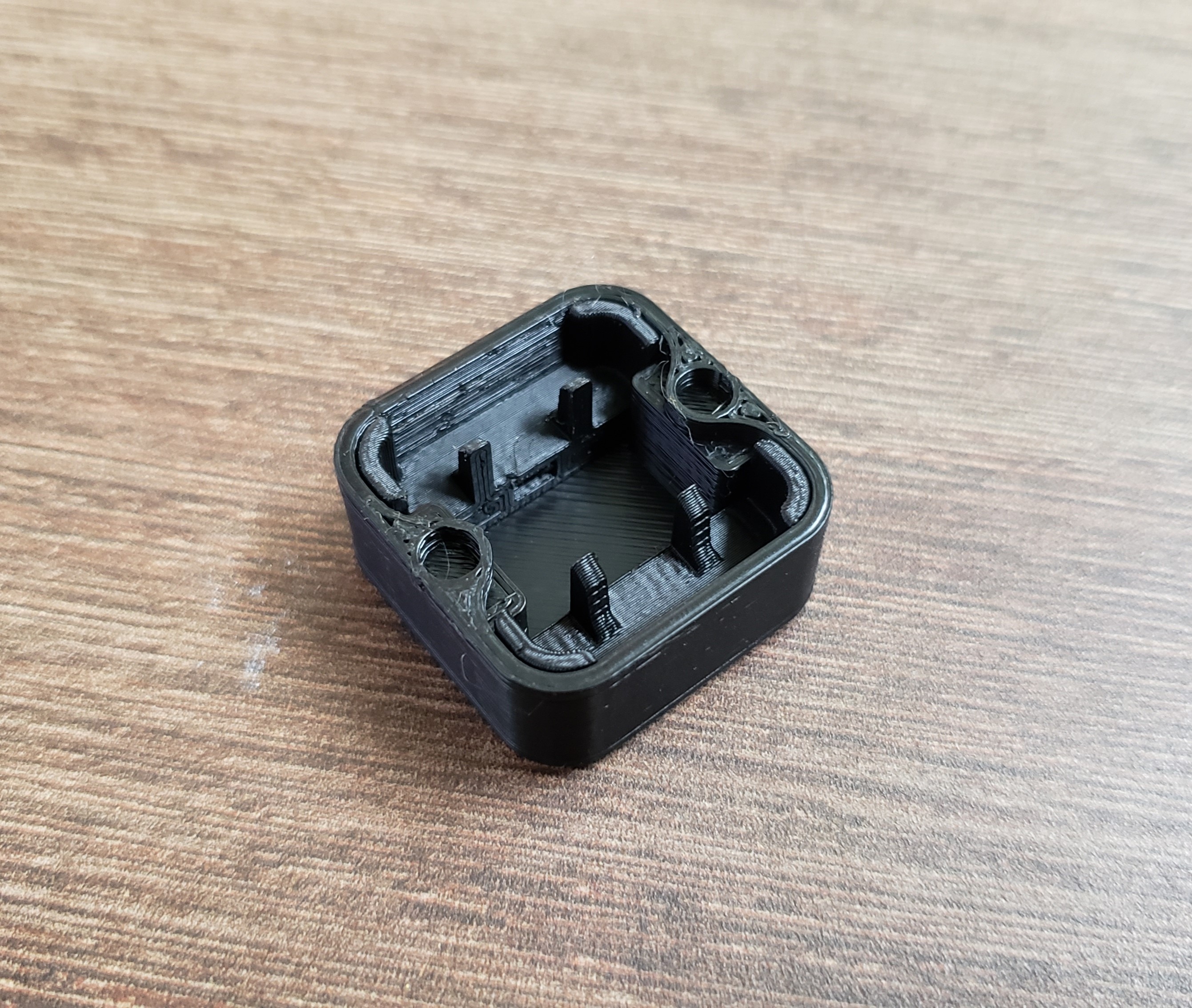 Over-Engineered 3D Printed Switch Opener von Tommegg | Kostenloses STL ...