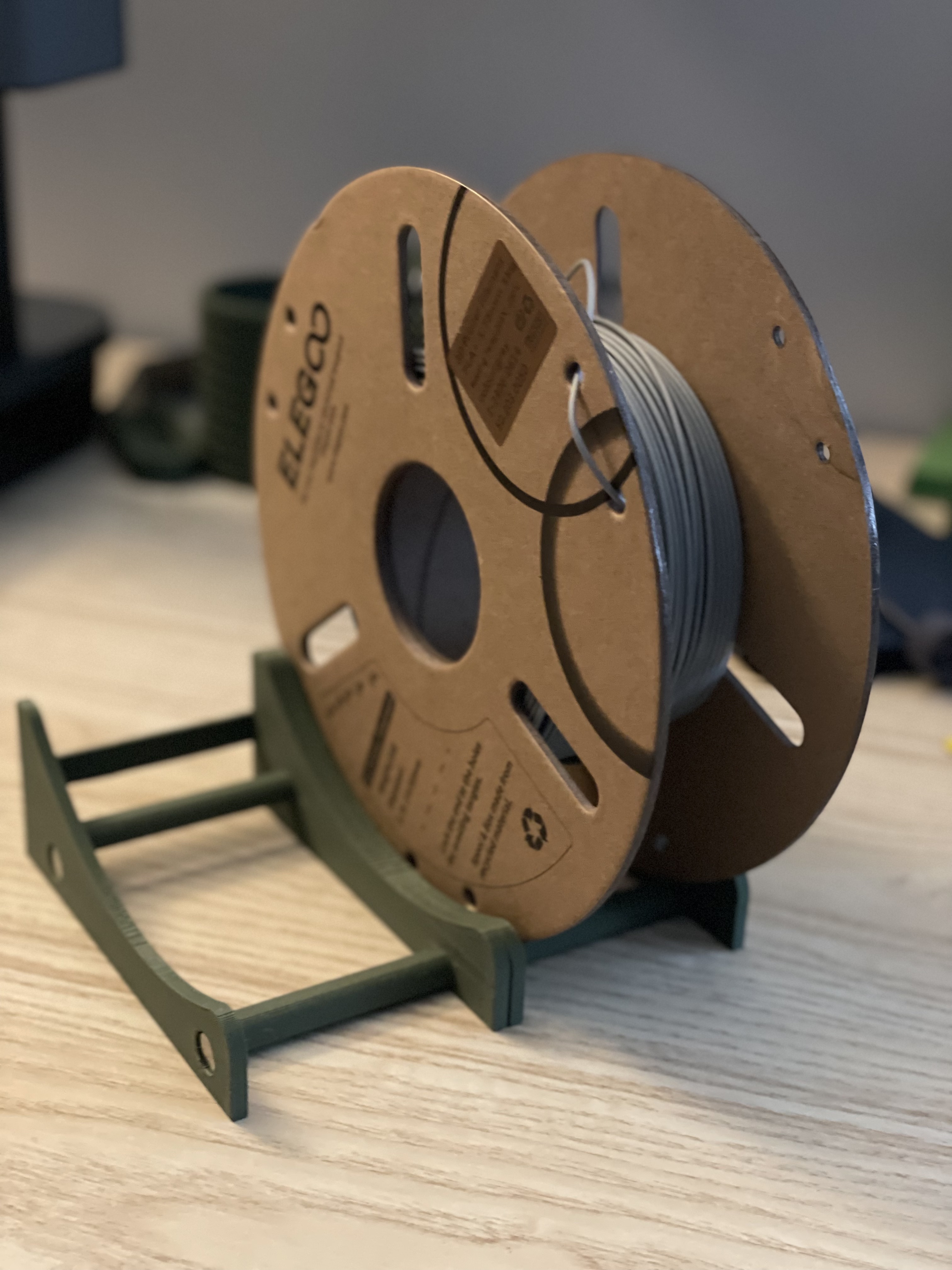 Modular Filament Holder with Magnets by Diego Bittencourt | Download ...