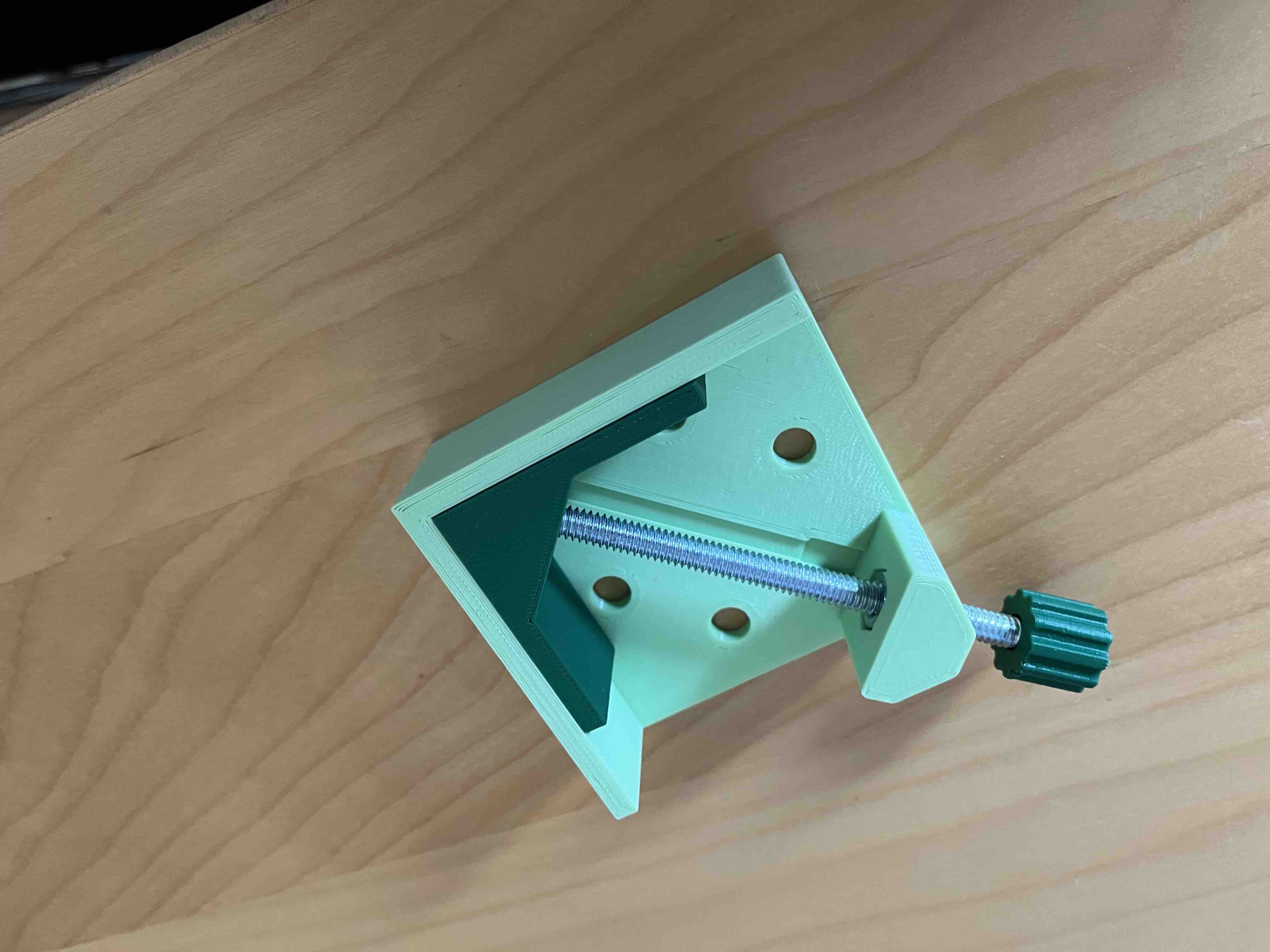 Corner Clamp by Fer | Download free STL model | Printables.com