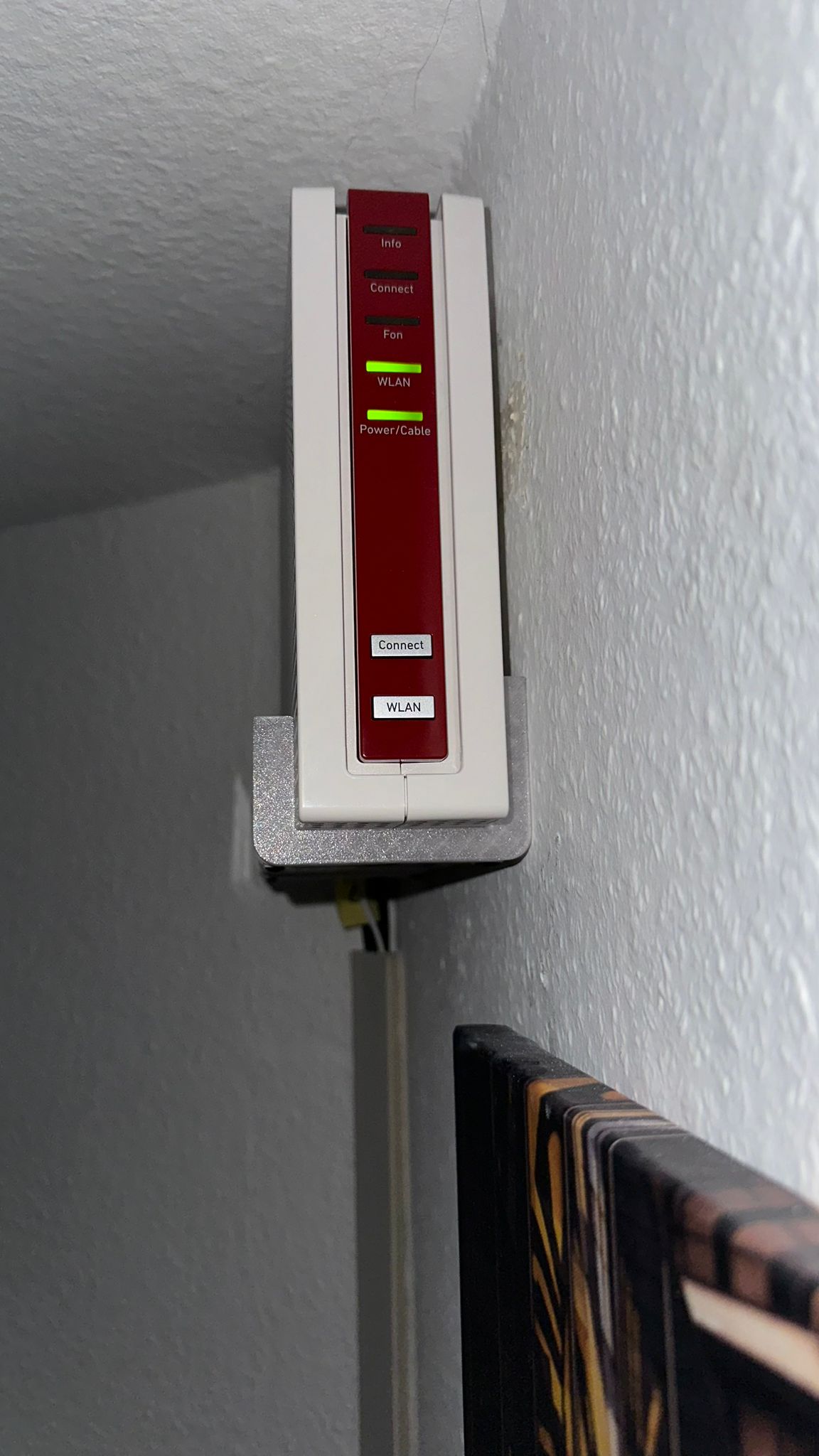 AVM Fritz!Box 6690/6591 Cable Modem - Wallmount by Levent Aylanc ...
