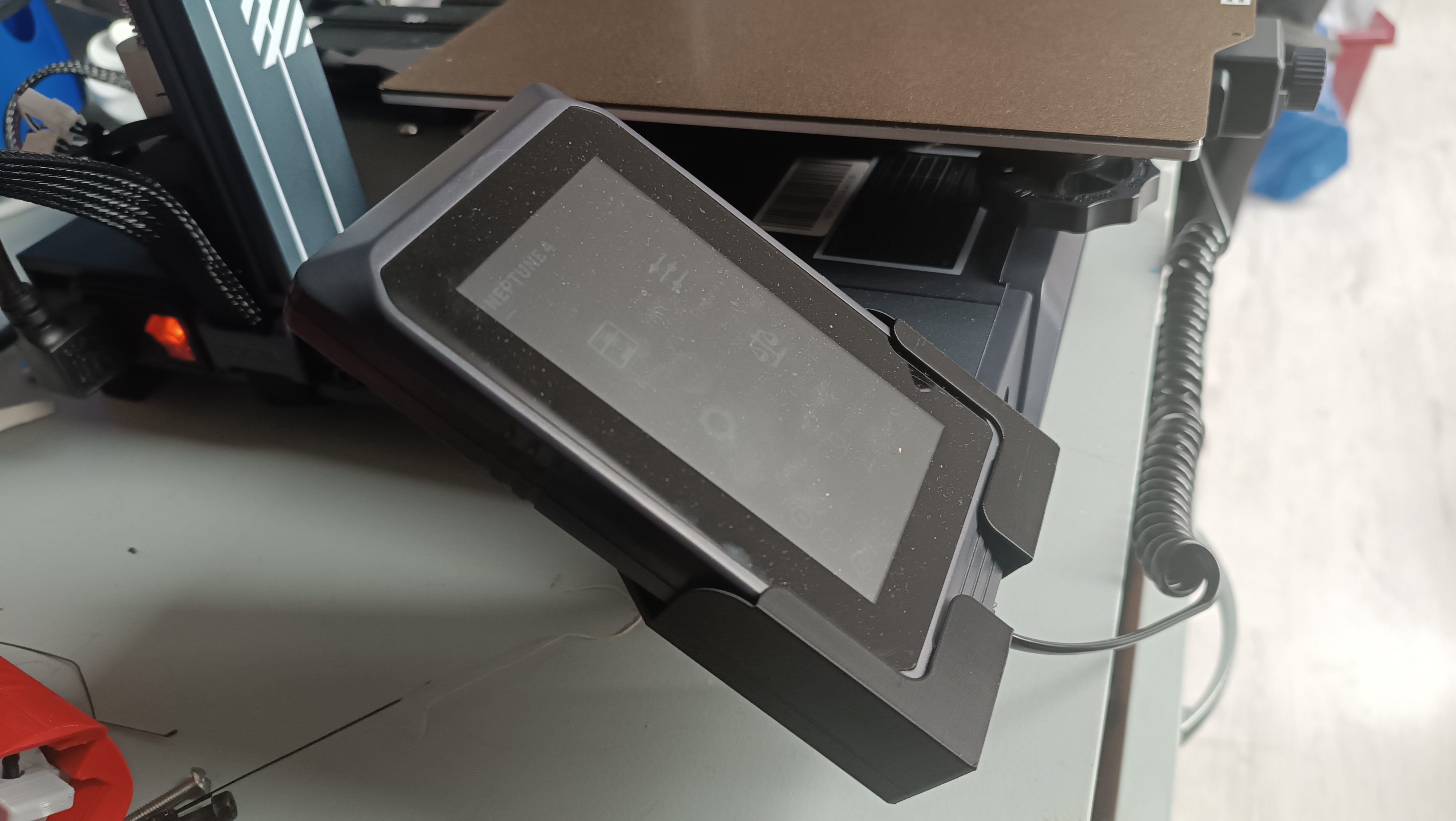 Left side screen holder Elegoo Neptune 4 without magnet by DDM Junior ...