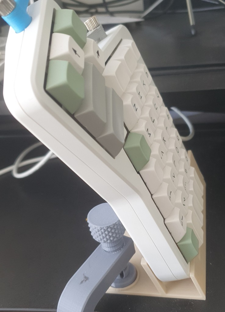 Ergodox EZ Upright bracket customisable by silico_biomancer | Download free STL model ...