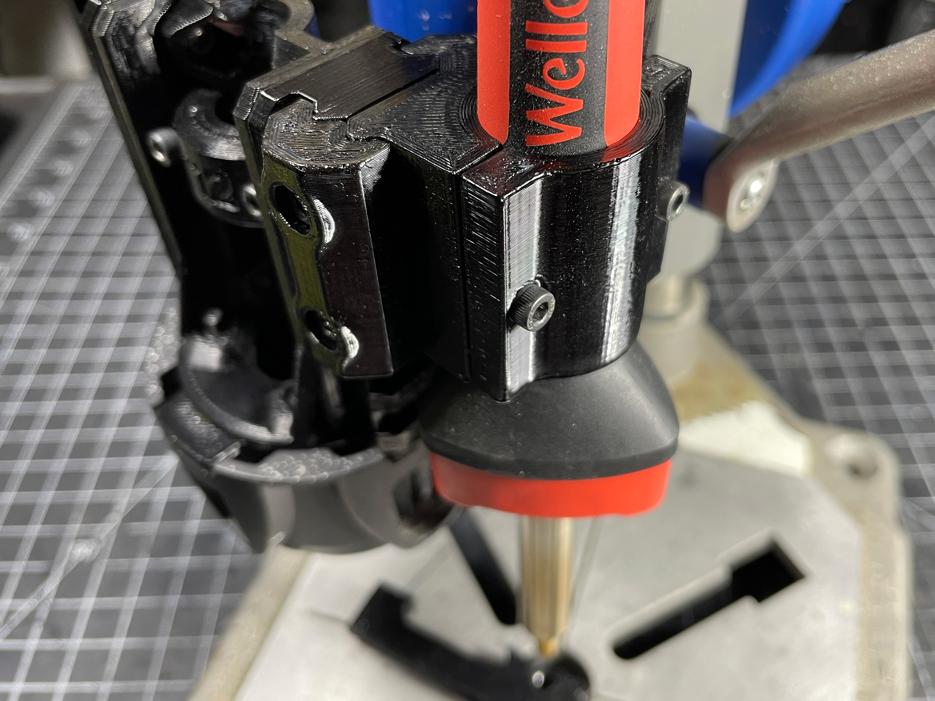 Picatinny Mount for Weller Solder Iron by spark | Download free STL ...