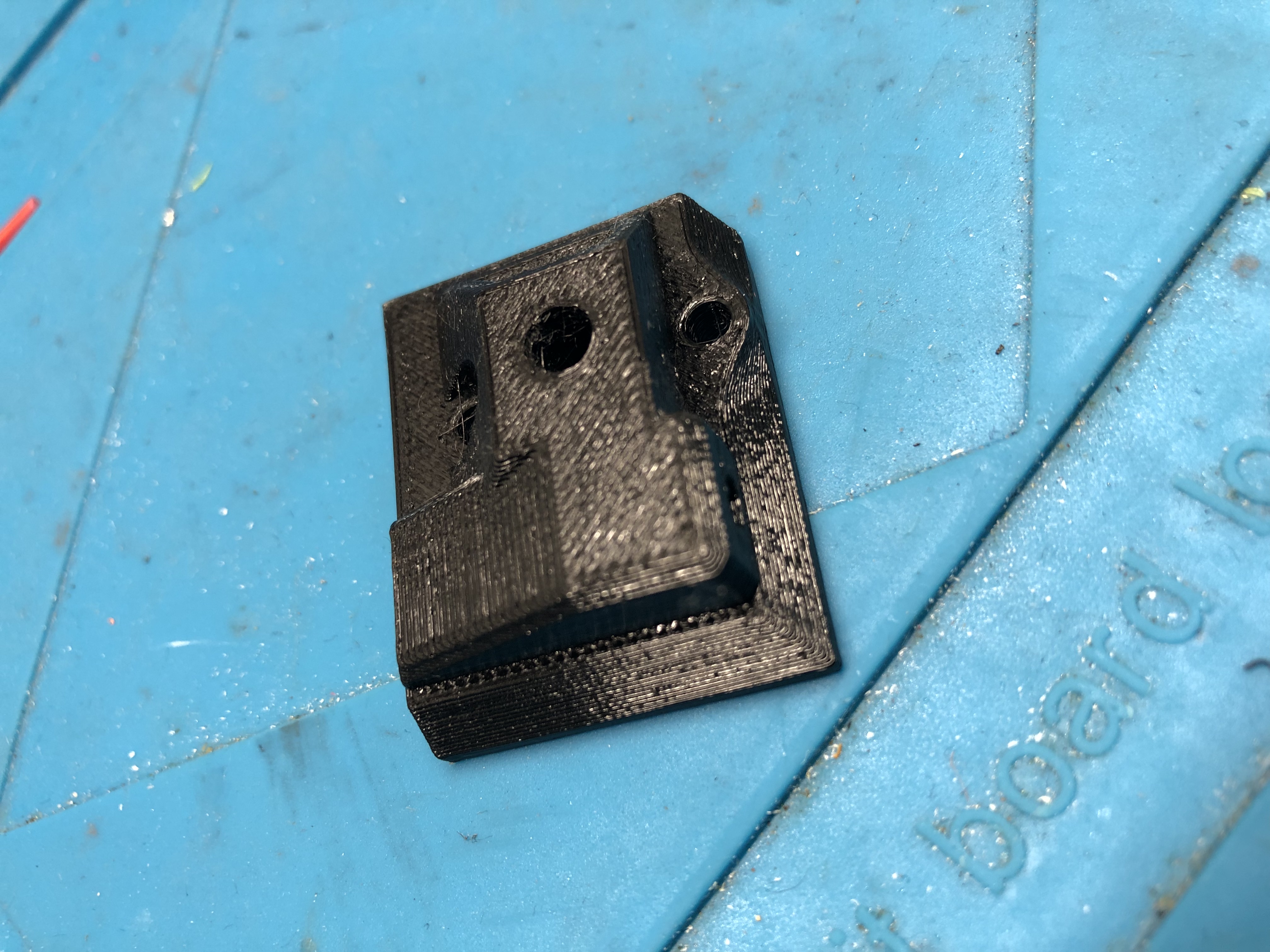 Filament sensor cover with LED insertion indicator by Regis | Download ...