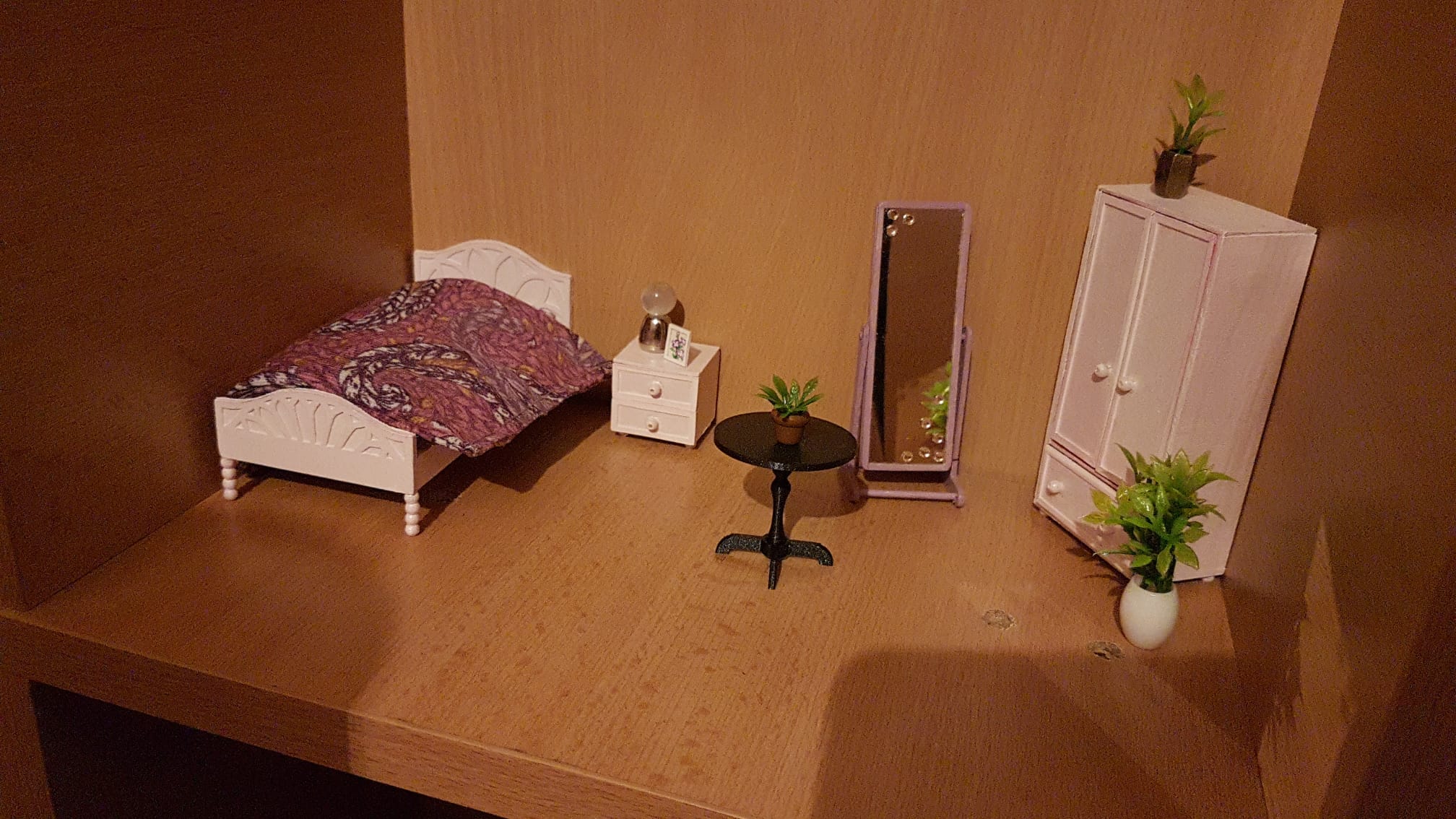 Mini table (Scale 1:20) by imaginary | Download free STL model ...