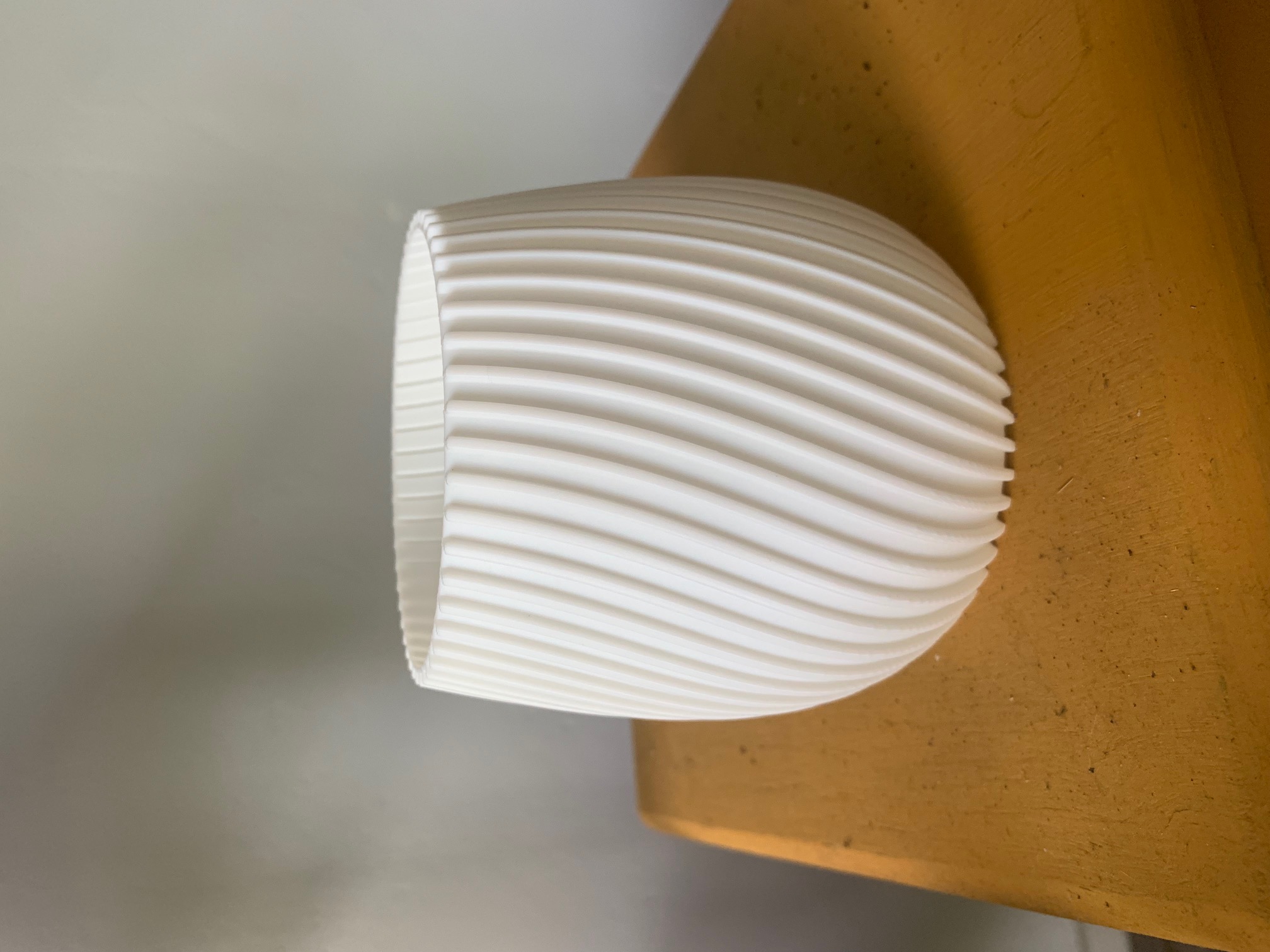 Ribbed pot/planter by steynBerens | Download free STL model ...