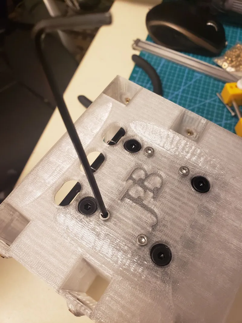 Heat insert press with optional lasers by Ro3Deee | Download free STL ...