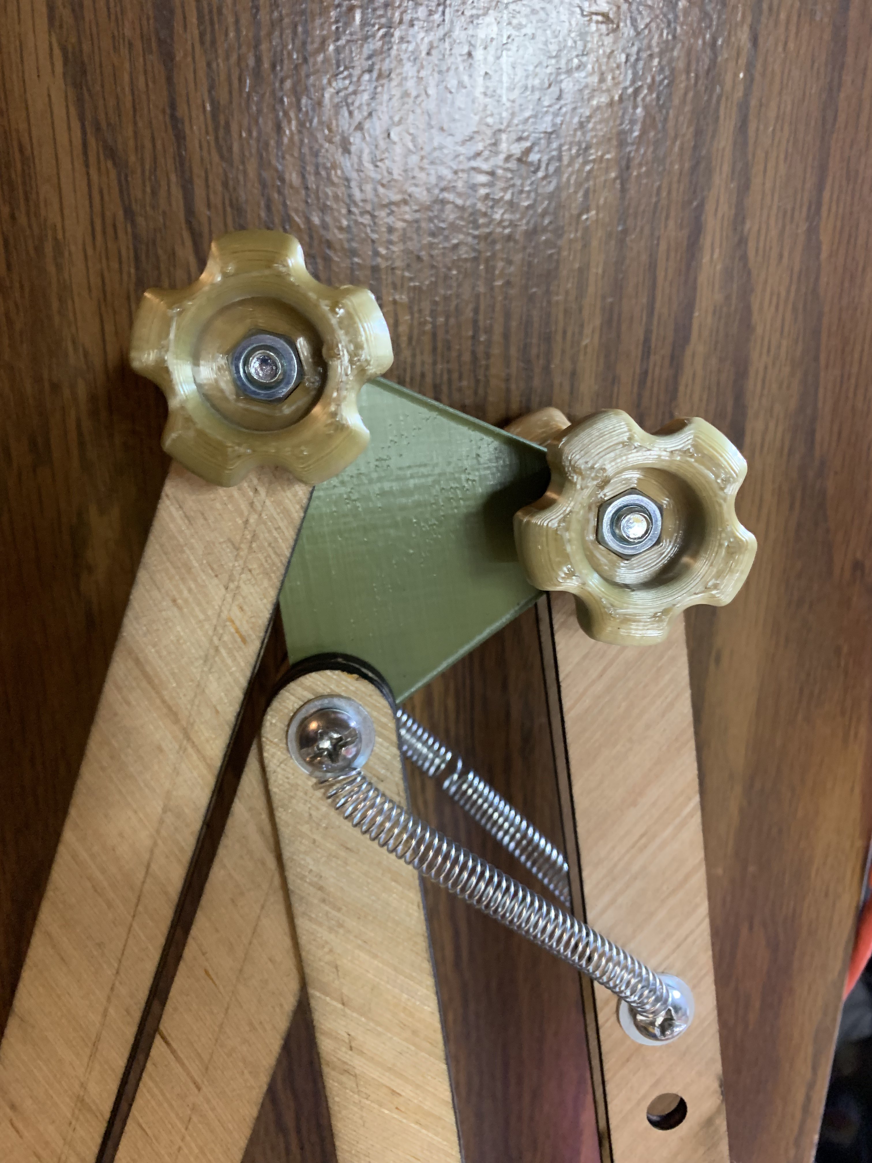 1/4 inch x 20 TPI Thumbwheel. by Abraham Evangelista | Download free ...