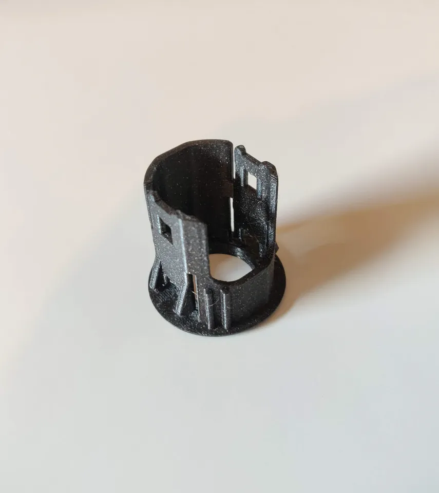Ford Parking Sensor Bracket by Wulthan | Download free STL model ...