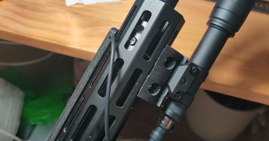 Surefire pressure switch mount for M-Lok V4 von lolikong poi ...