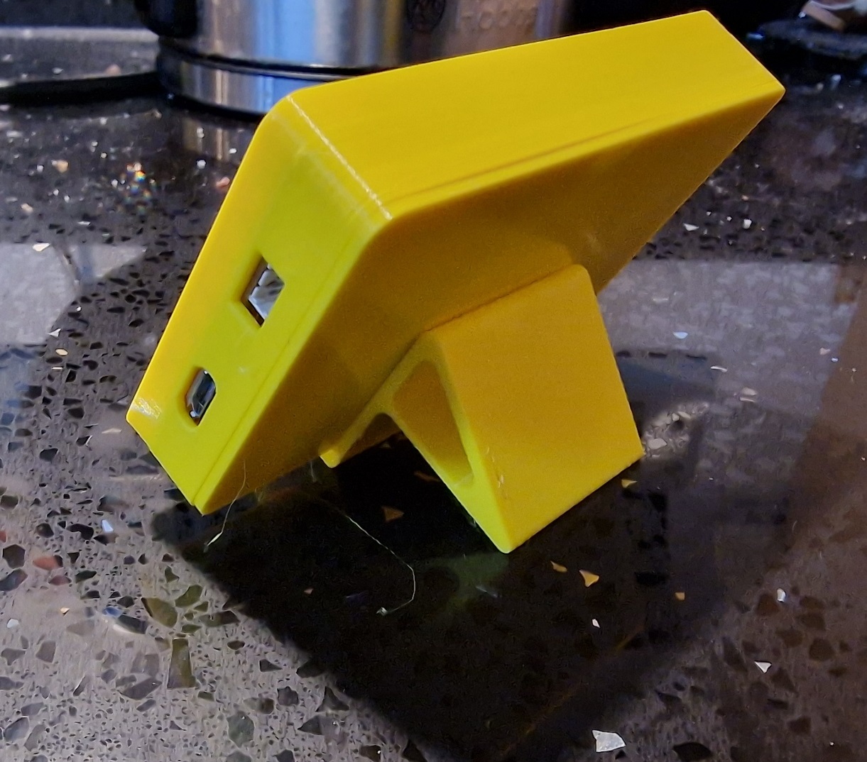 ESP32 2.8inch Touch IPS CYD LCD Screen Case by jeepers01 | Download ...