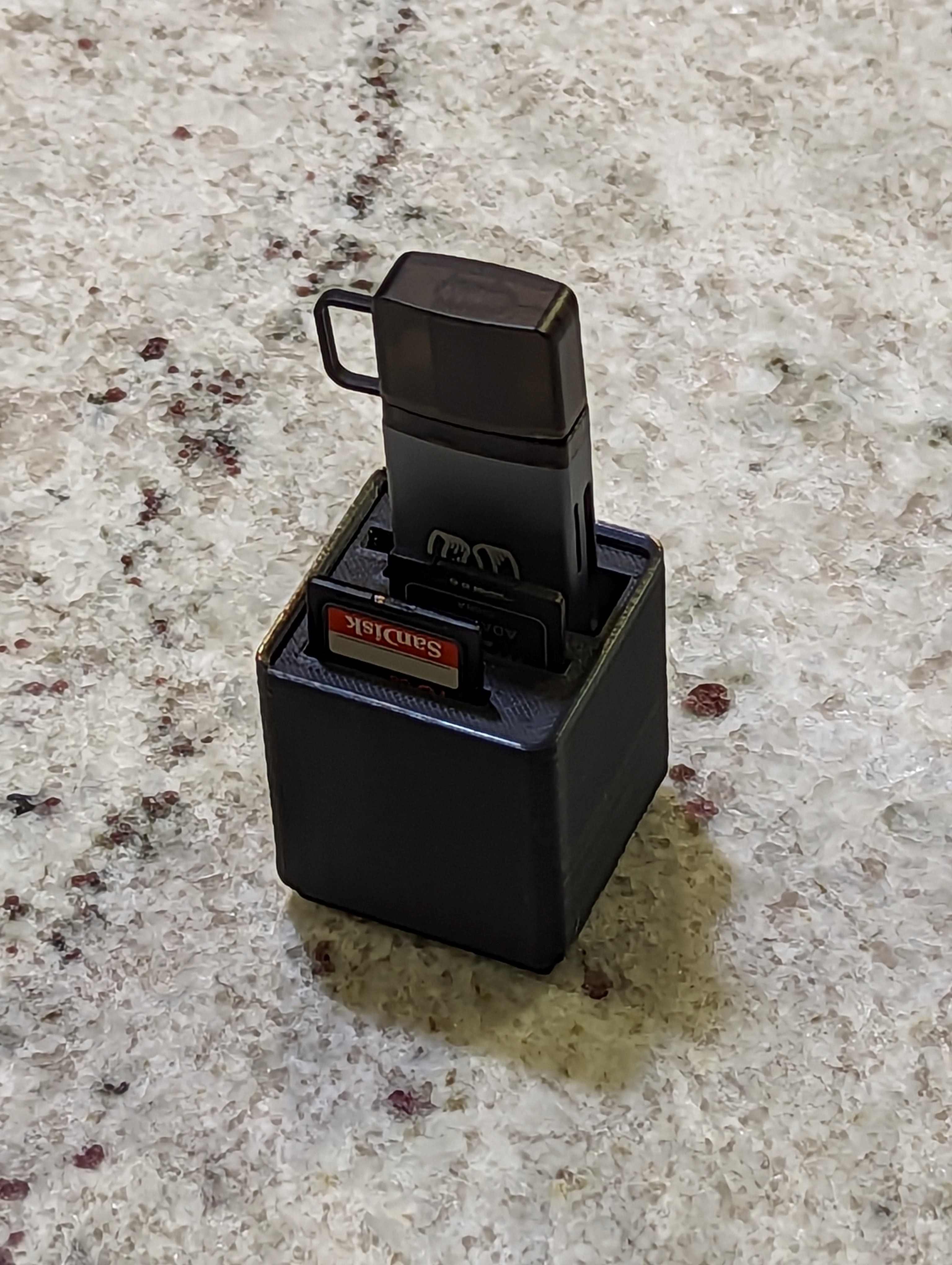 Cocoa Press USB and SD Card Holder for Gridfinity by Nate | Download ...
