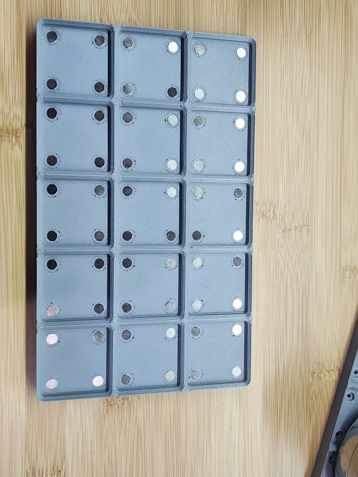 Gridfinity weighted magnetic bases without supports by hardiebotha | Download free STL model ...