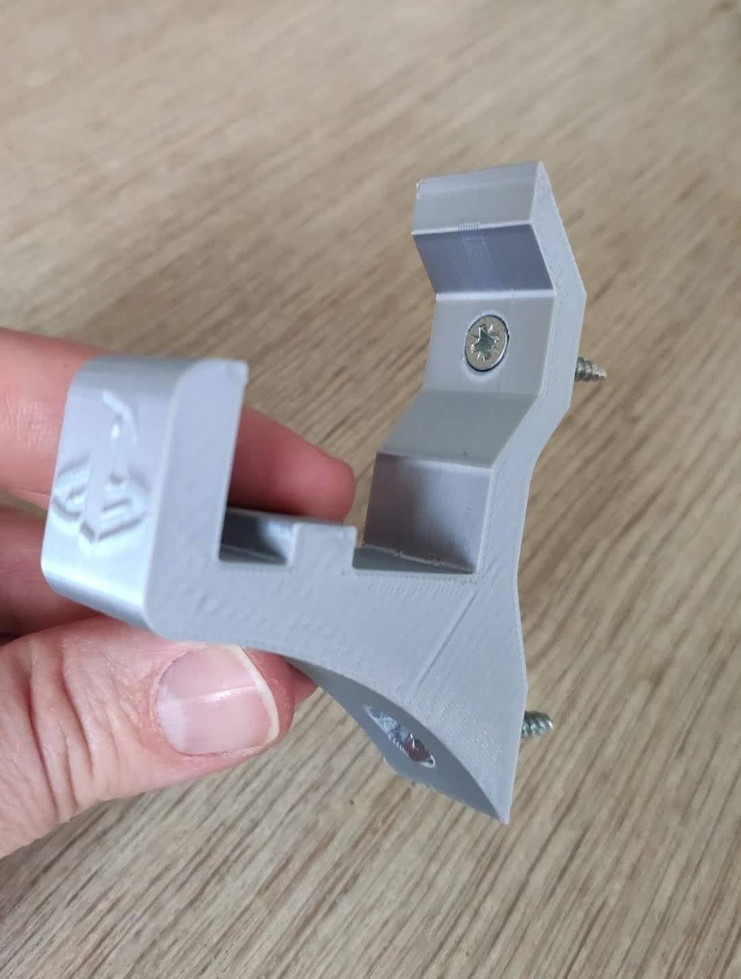 PS4 slim wall mount clips by FSMaker | Download free STL model ...