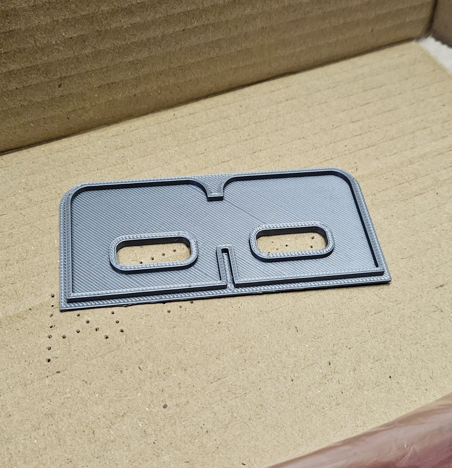 Wider-hole backplate for Dual SSD1306 Wemos Terminal by FreeMiniatures ...