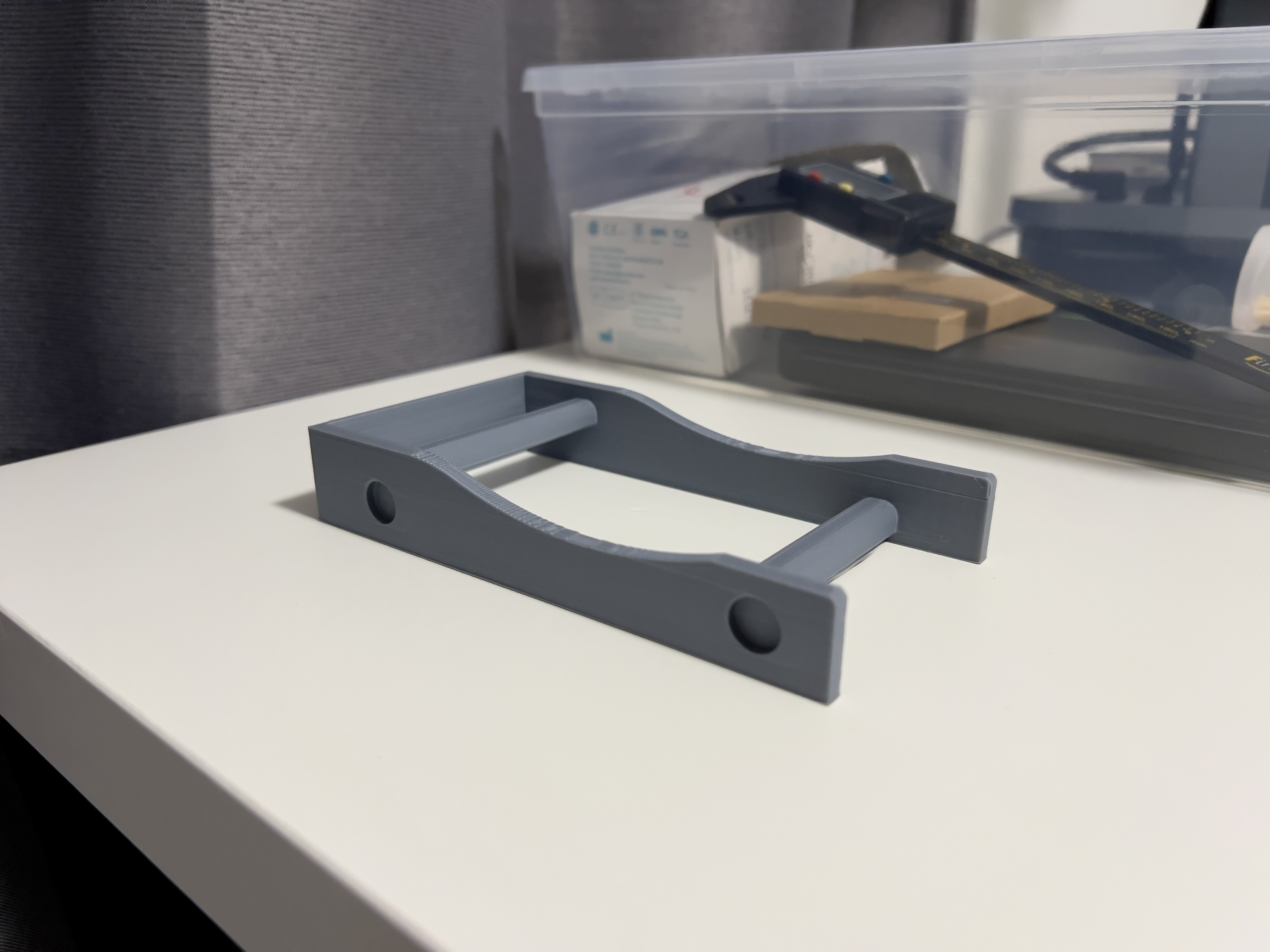 [Slim Version] Modular Filament Holder with Magnets by Fernando Pena ...
