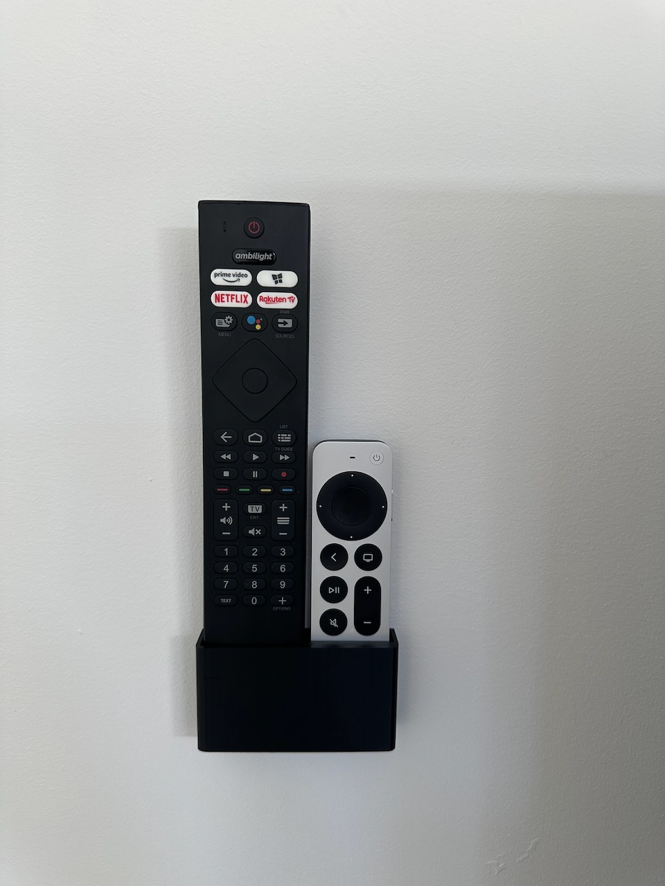 Remote controller holder by Alejandro Lopez | Download free STL model ...