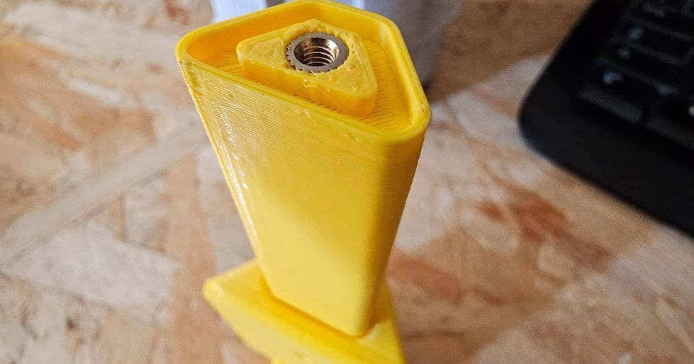 slideable headset holder with threaded insert assembly by curcuz ...