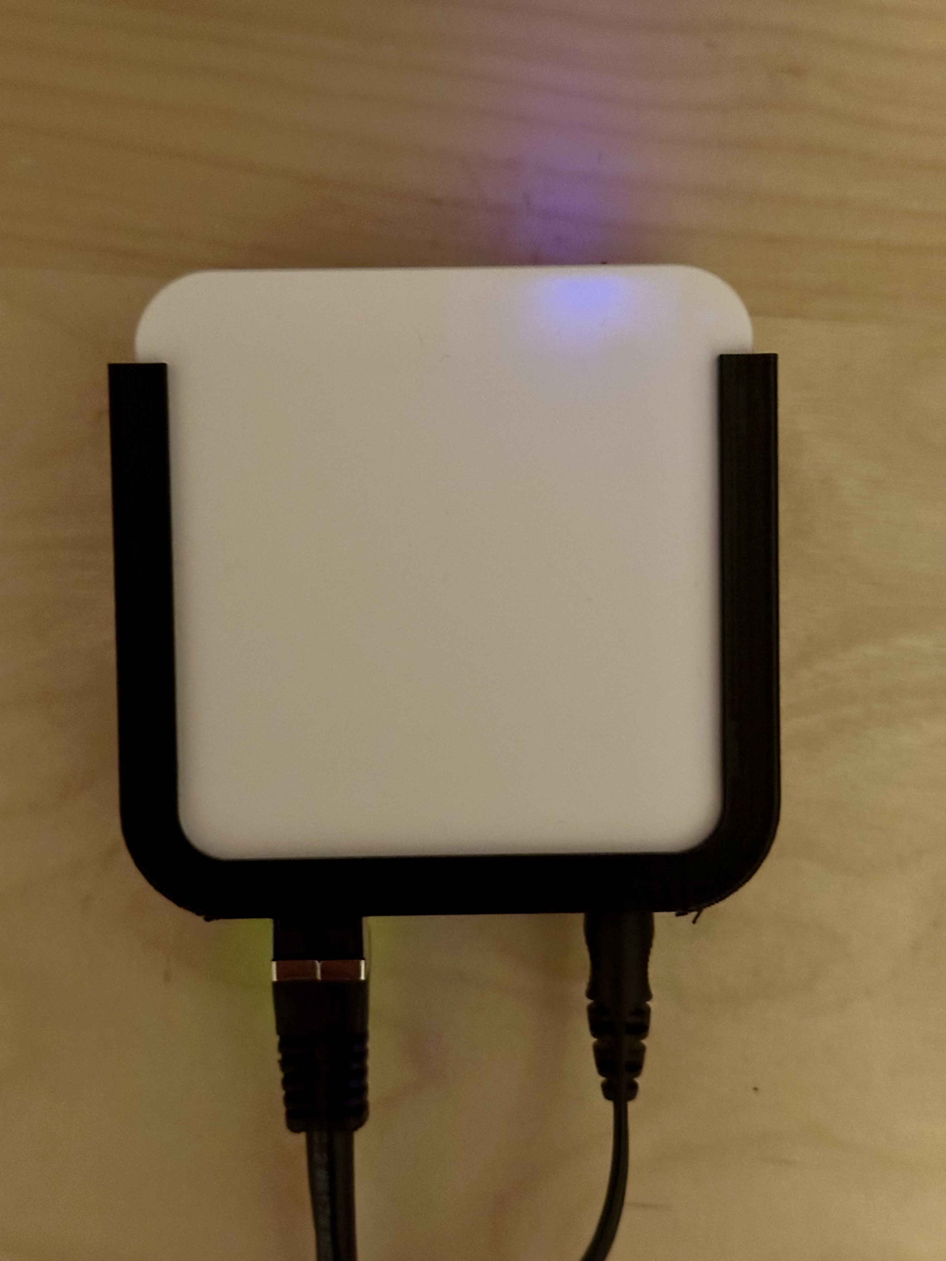 Wallmount for Ngenic Tune controller and indoor sensor by paul_nowotny ...