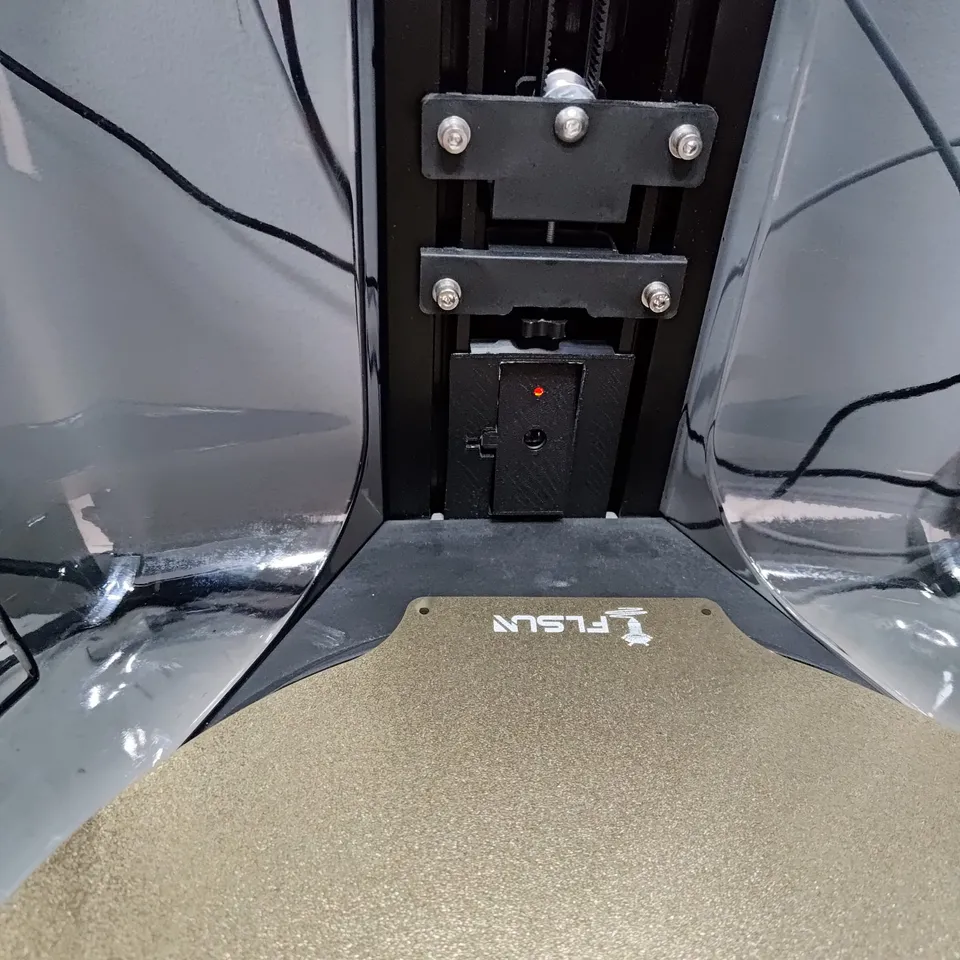 v400 Logitech C510 Camera Mount by Ludo | Download free STL model ...