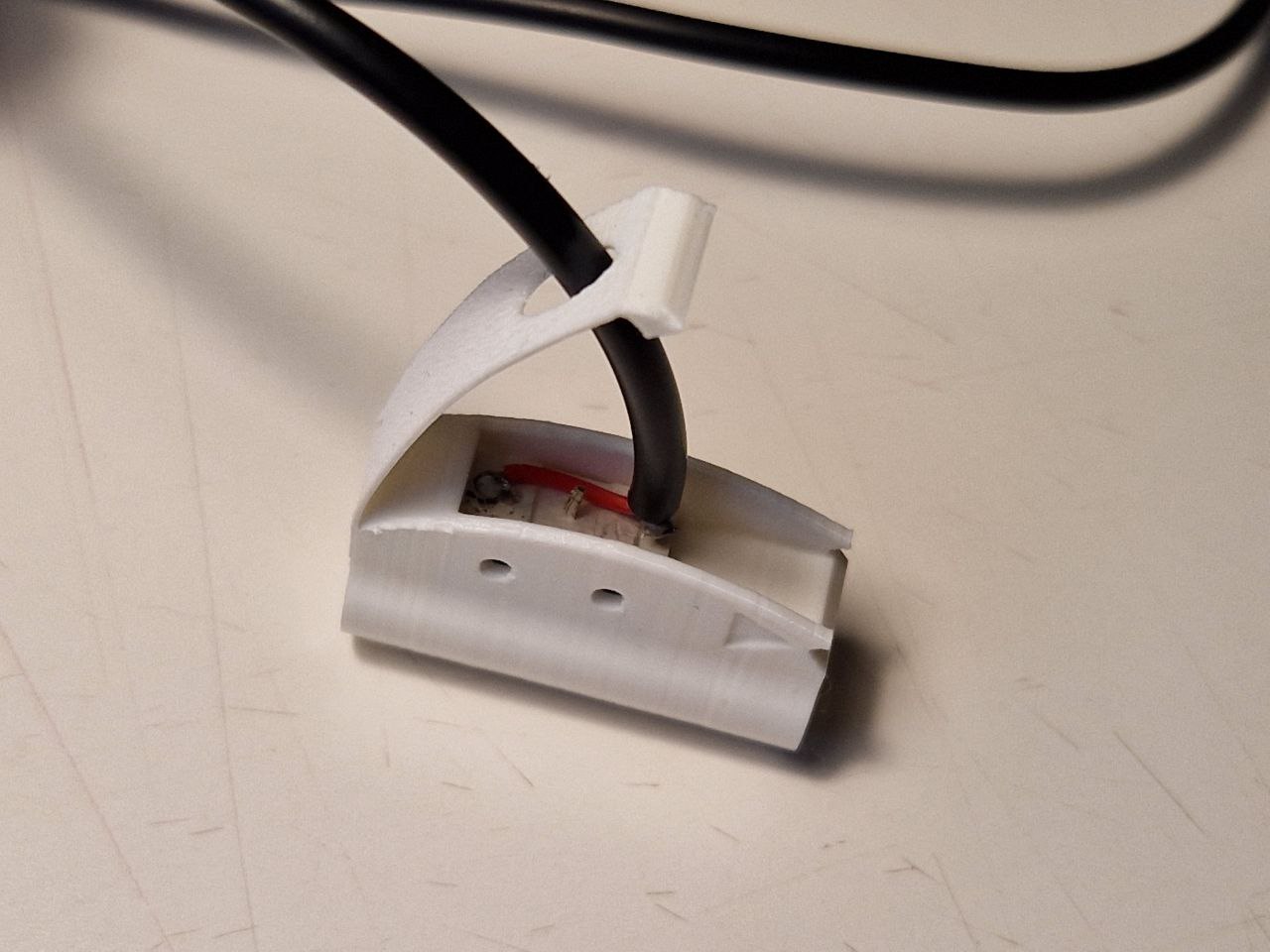 BambuLab AMS Auto Close Switch - FILAMENT SENSOR by Nyx_NK | Download ...