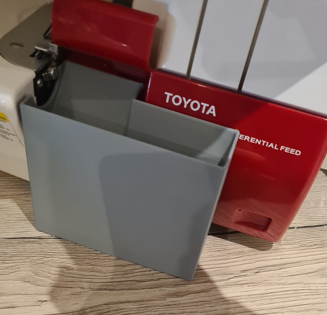 Toyota SLR 4D Overlock Waste Tray by adabru | Download free STL model ...