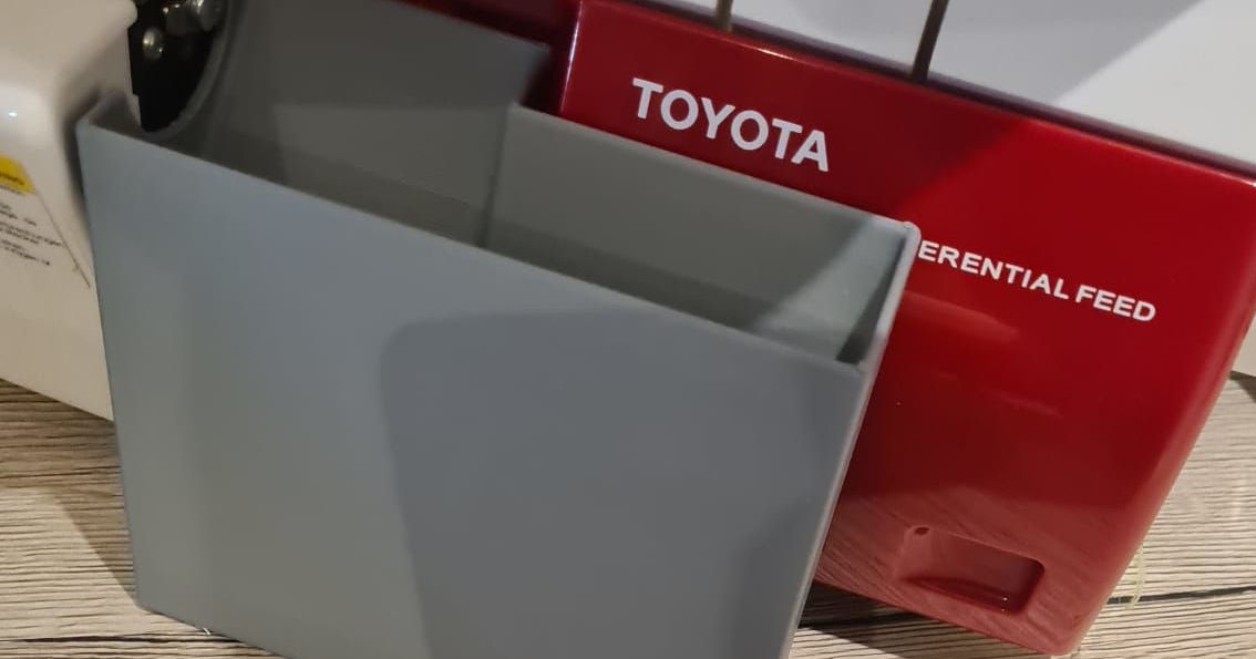 Toyota SLR 4D Overlock Waste Tray by adabru | Download free STL model ...