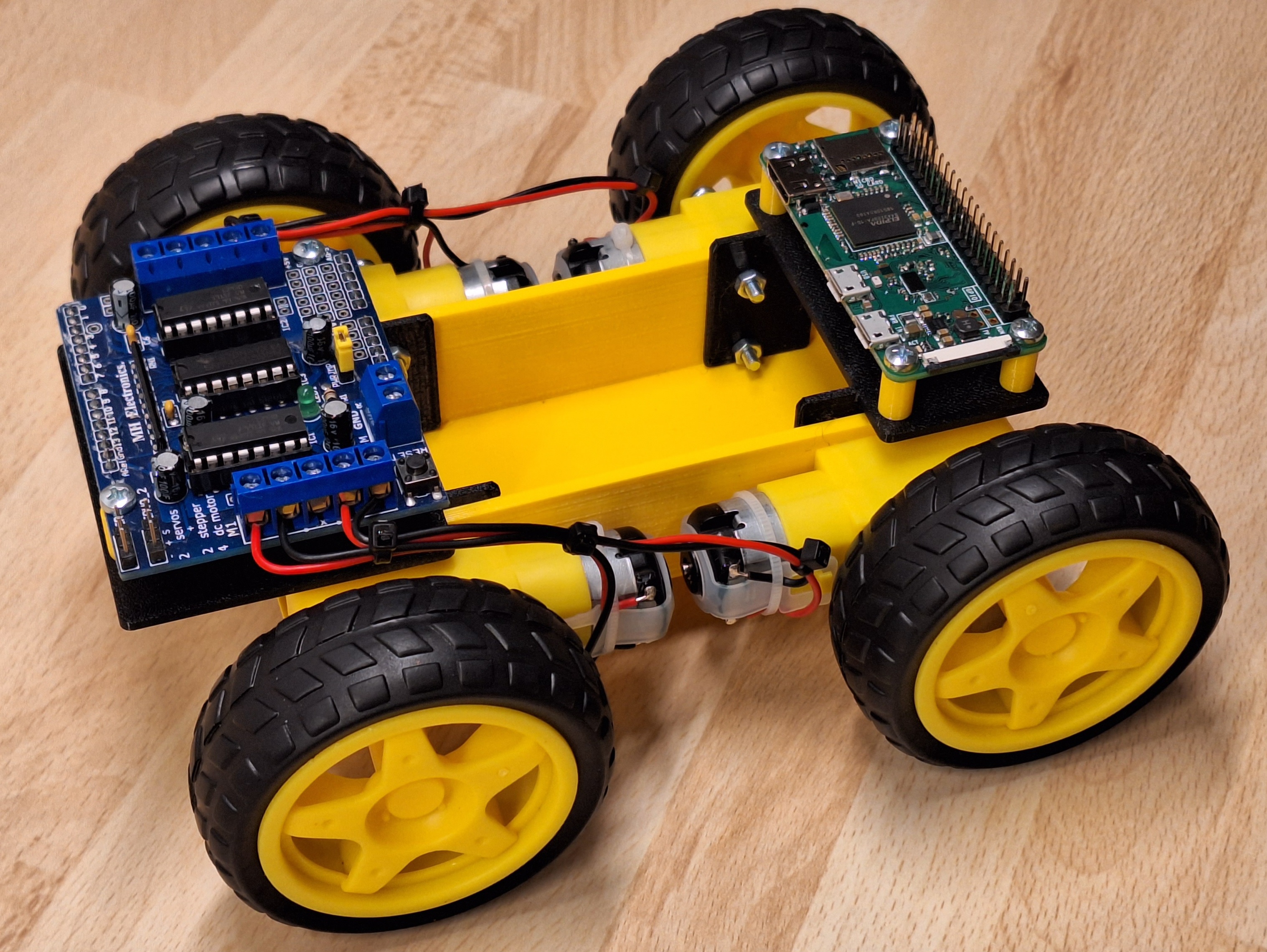 Modular skid steer robot platform by HD_Creator | Download free STL ...