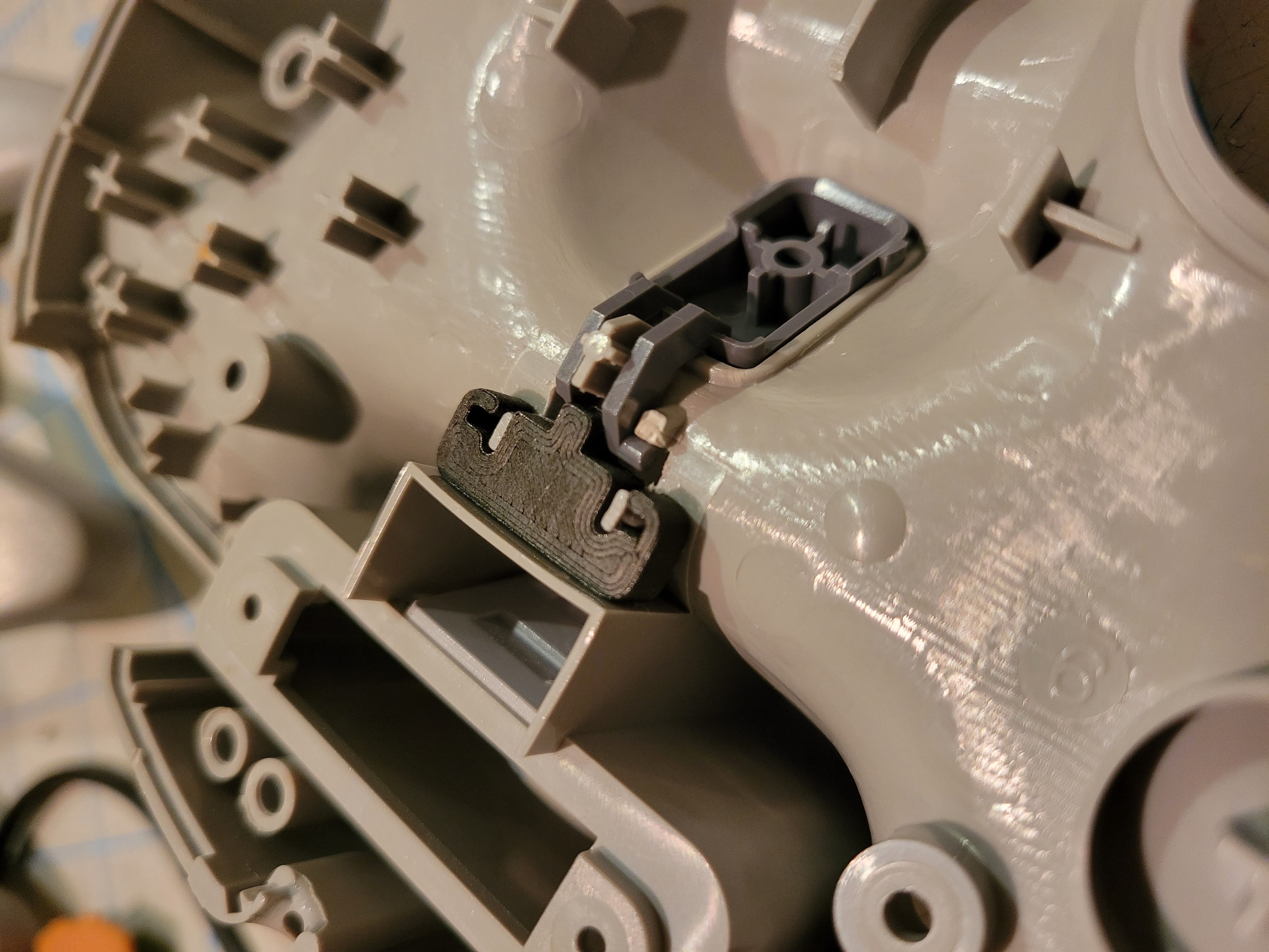 N64 Controller Z Button Lock by huczekdesign | Download free STL model ...