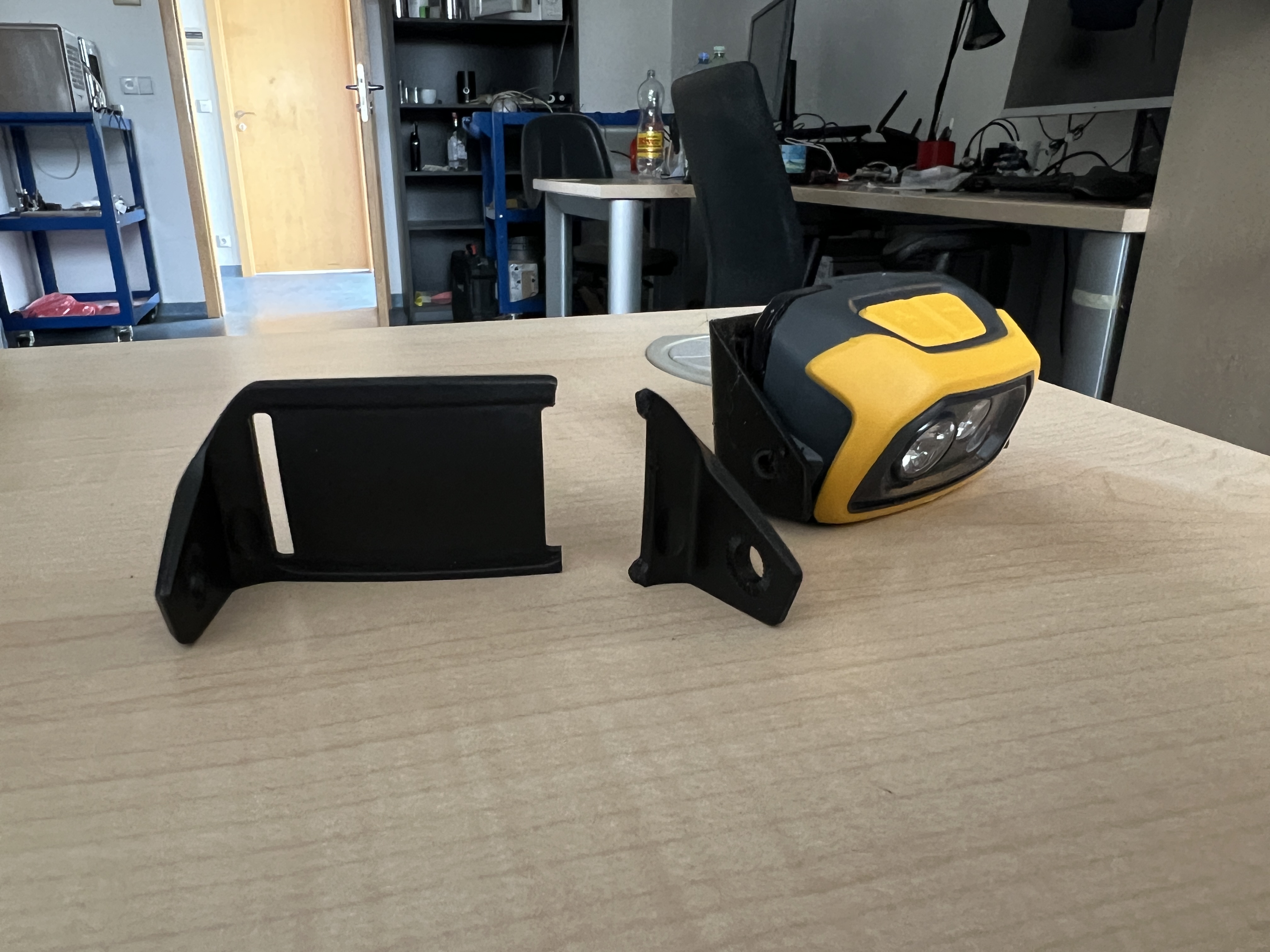 Headlamp holder replacement by Jan Janča | Download free STL model ...