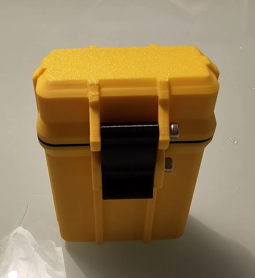 Universal Parametric Rugged Box by Rainer Backes | Download free STL ...