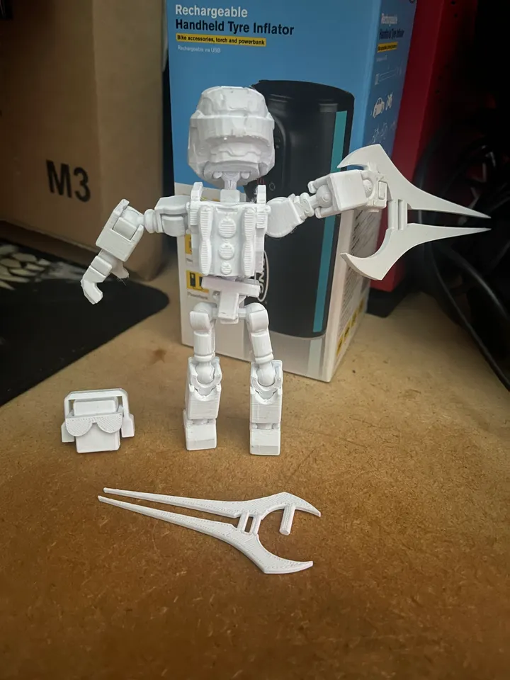 HALO MASTER CHIEF CUSTOM JETPACK 150% MINI 13 FIGURE by Skully ...