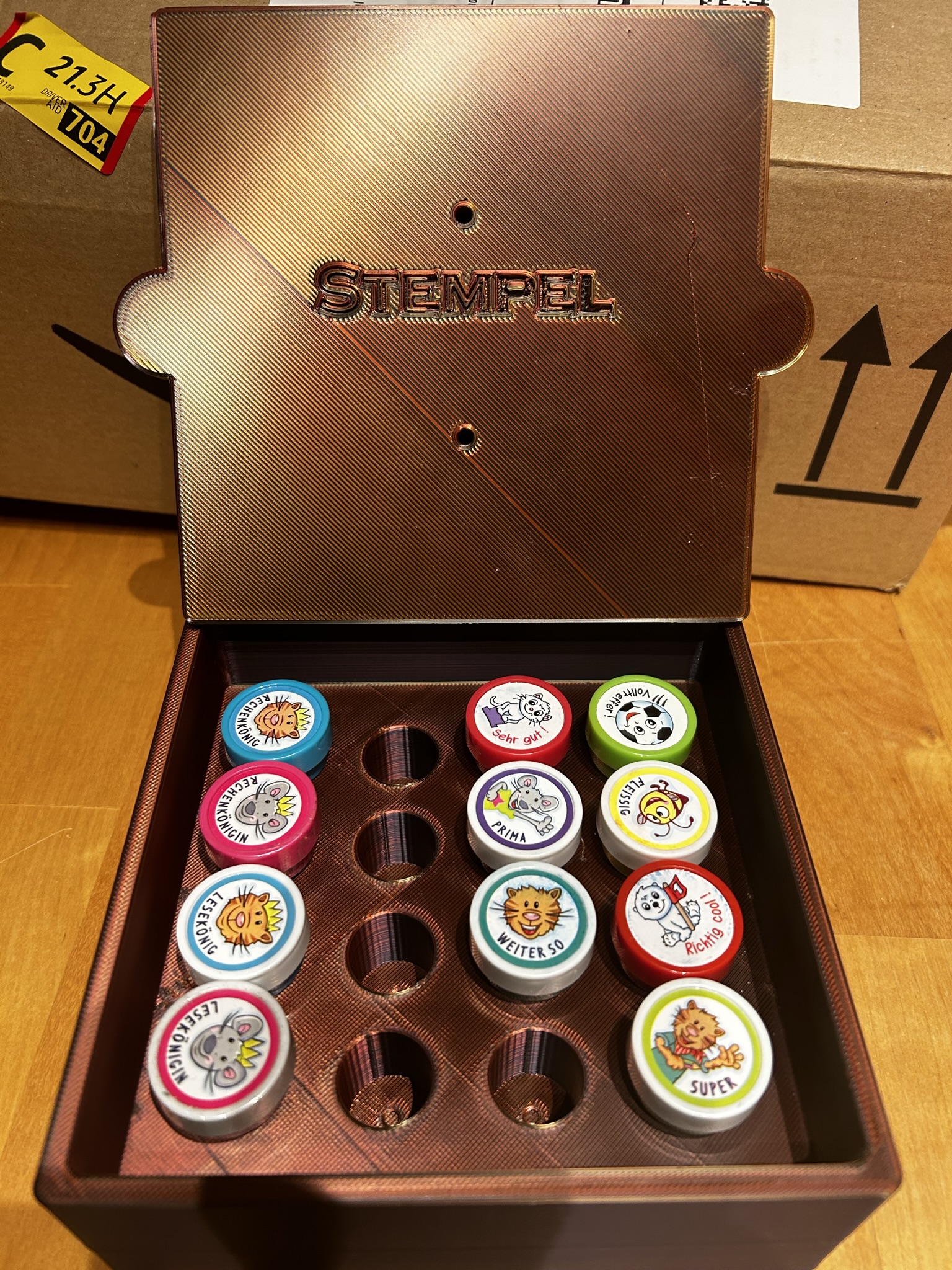 Stamp Box for kids stamps by past.dog1701@cft6zh.de | Download free STL ...