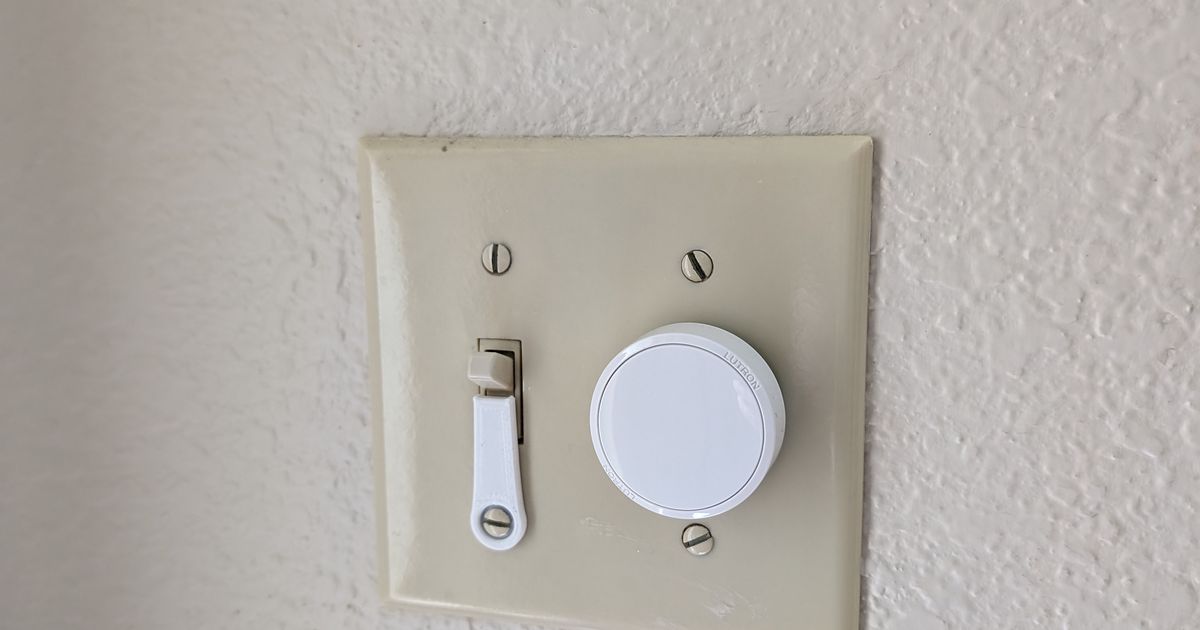 Toggle Light Switch Lock by SE3Dtech | Download free STL model ...