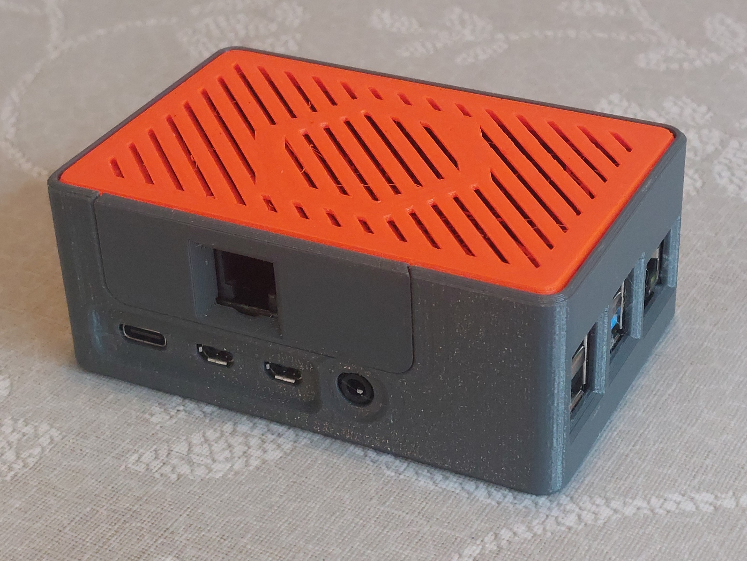 Modular case for Raspberry PI4 and an HiFi hat (Audiophonics, Hifiberry ...