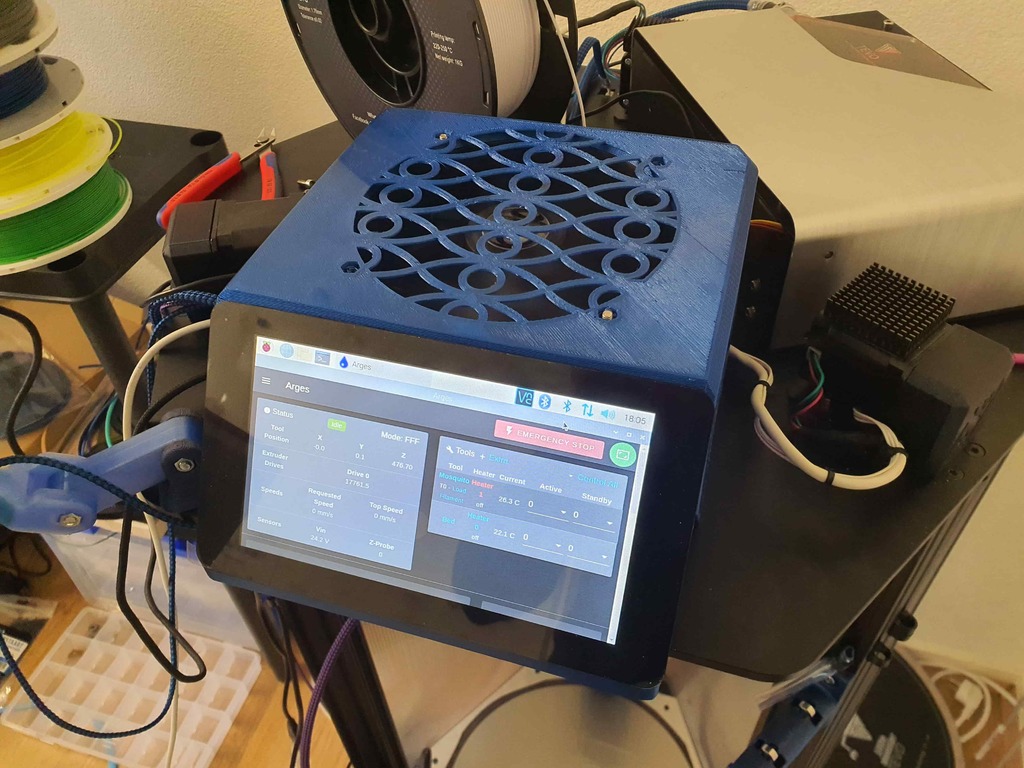 Enclosure for Duet 3 mini with Raspberry Pi 7i touchscreen by Nikolai ...