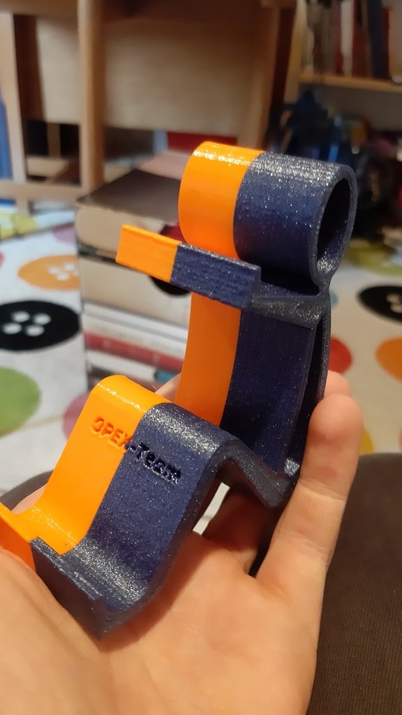 Book stand by Daniel.G | Download free STL model | Printables.com