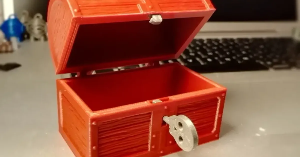 hinged piggy bank chest with working lock and key by Sutton Ingram ...