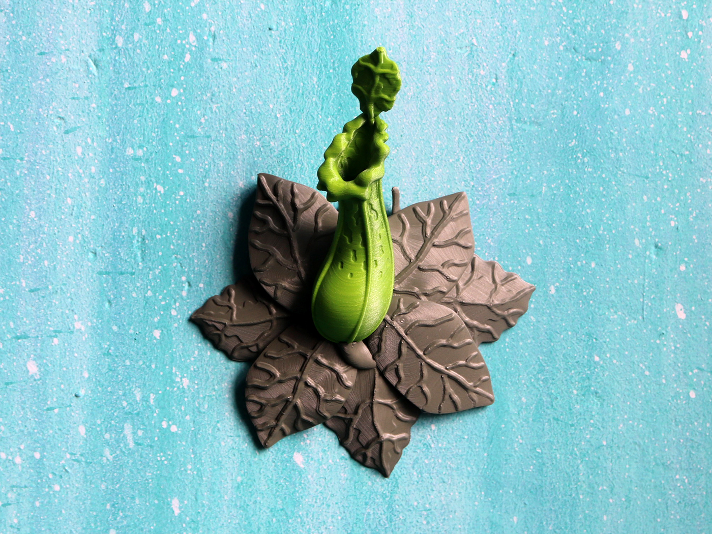 Carnivorous Pitcher Plant Bug Trap - Support Free Design by Evavoo ...